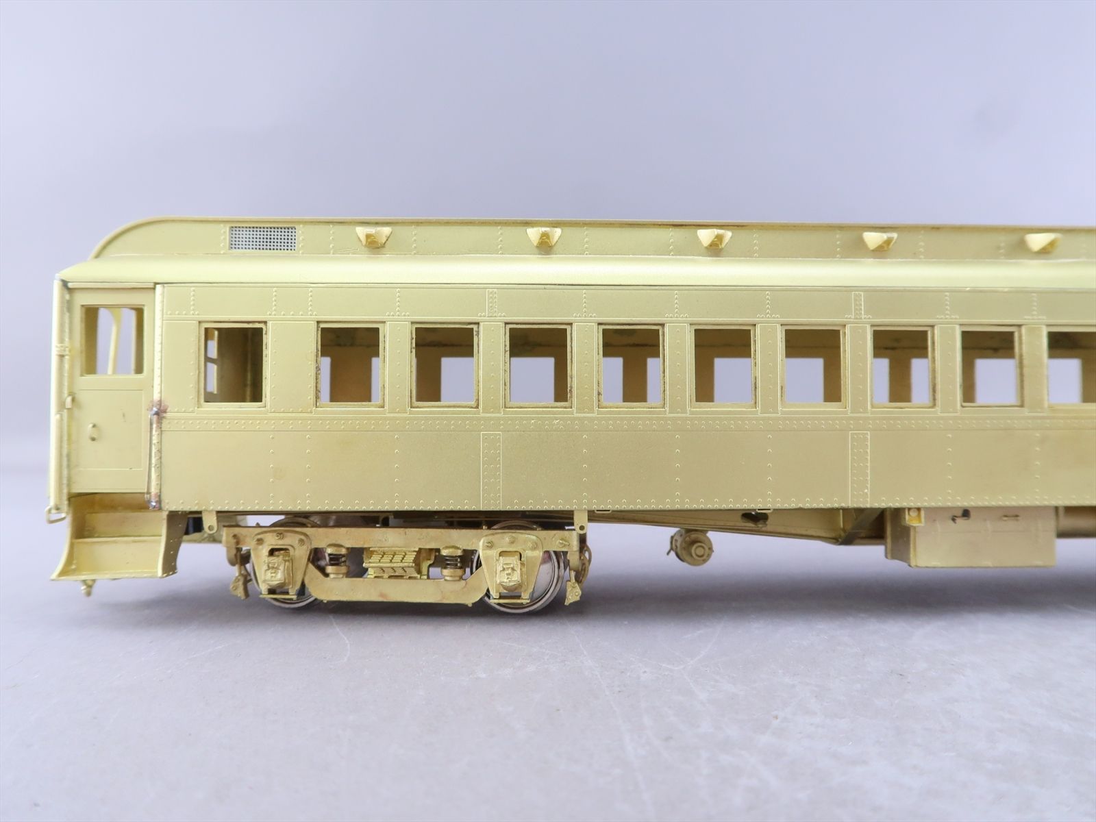 S Brass Model - SWM 0019 SouthWind Models NYC Passenger Coach Car - Unpainted - Duck Yoo