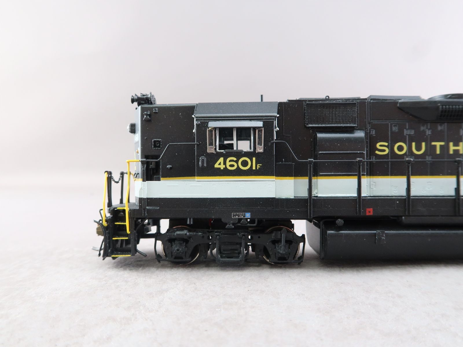 HO Brass Model - OMI 5613.1 SOU Southern GP49 GP39X Carbody Early 1980 ...