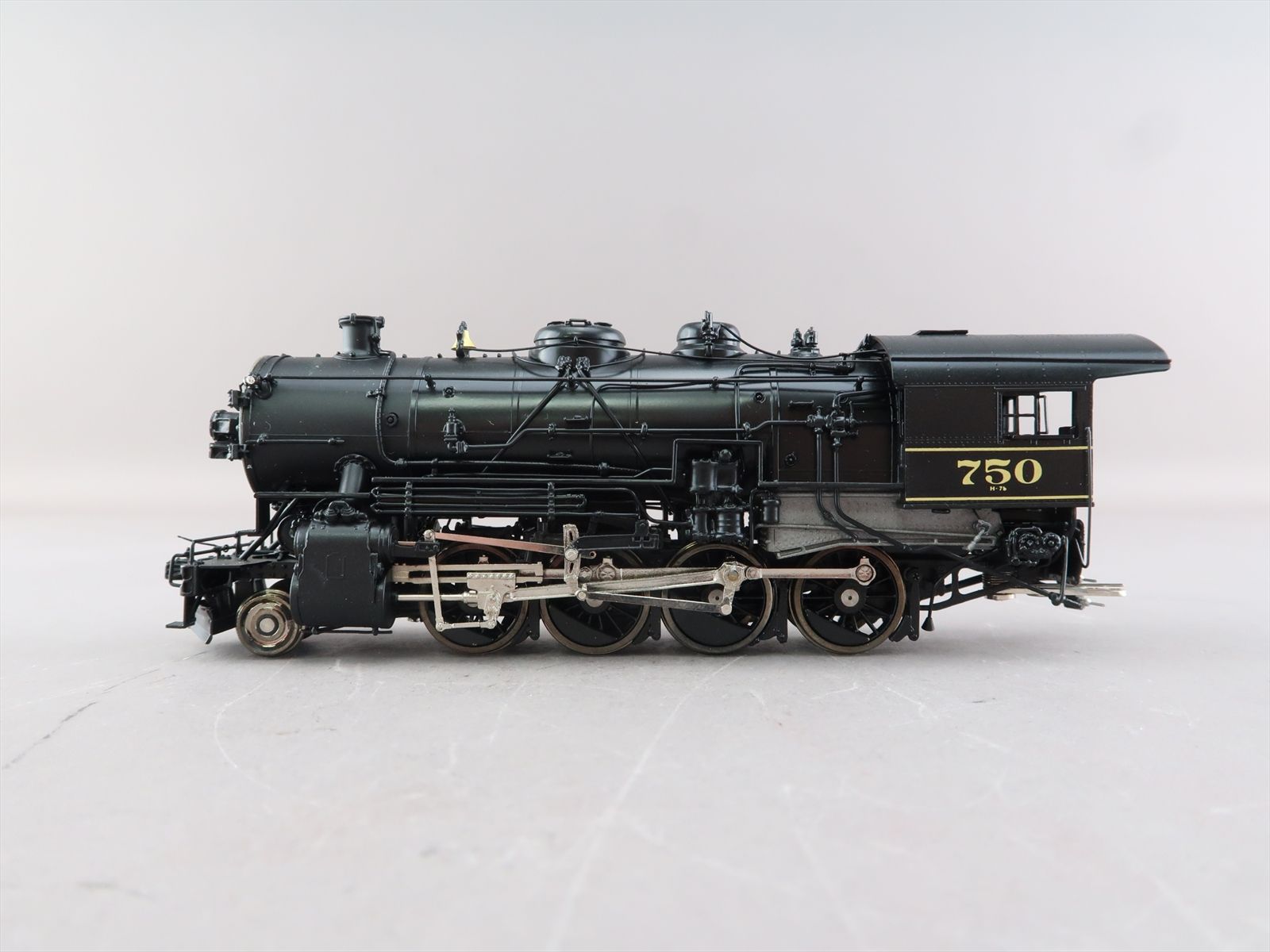 HO Brass Model – OMI 1568.1 WM Western Maryland H-7b 2-8-0 Fireball ...