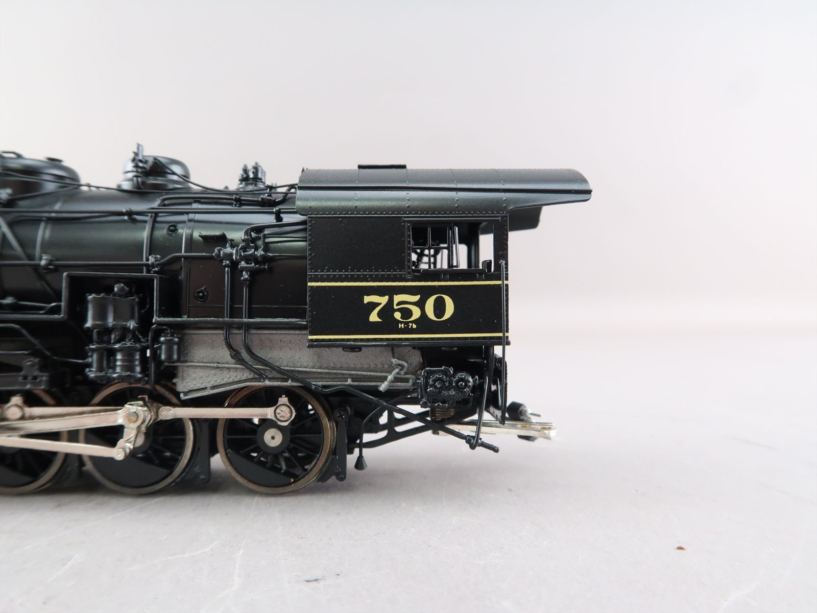 HO Brass Model – OMI 1568.1 WM Western Maryland H-7b 2-8-0 Fireball ...