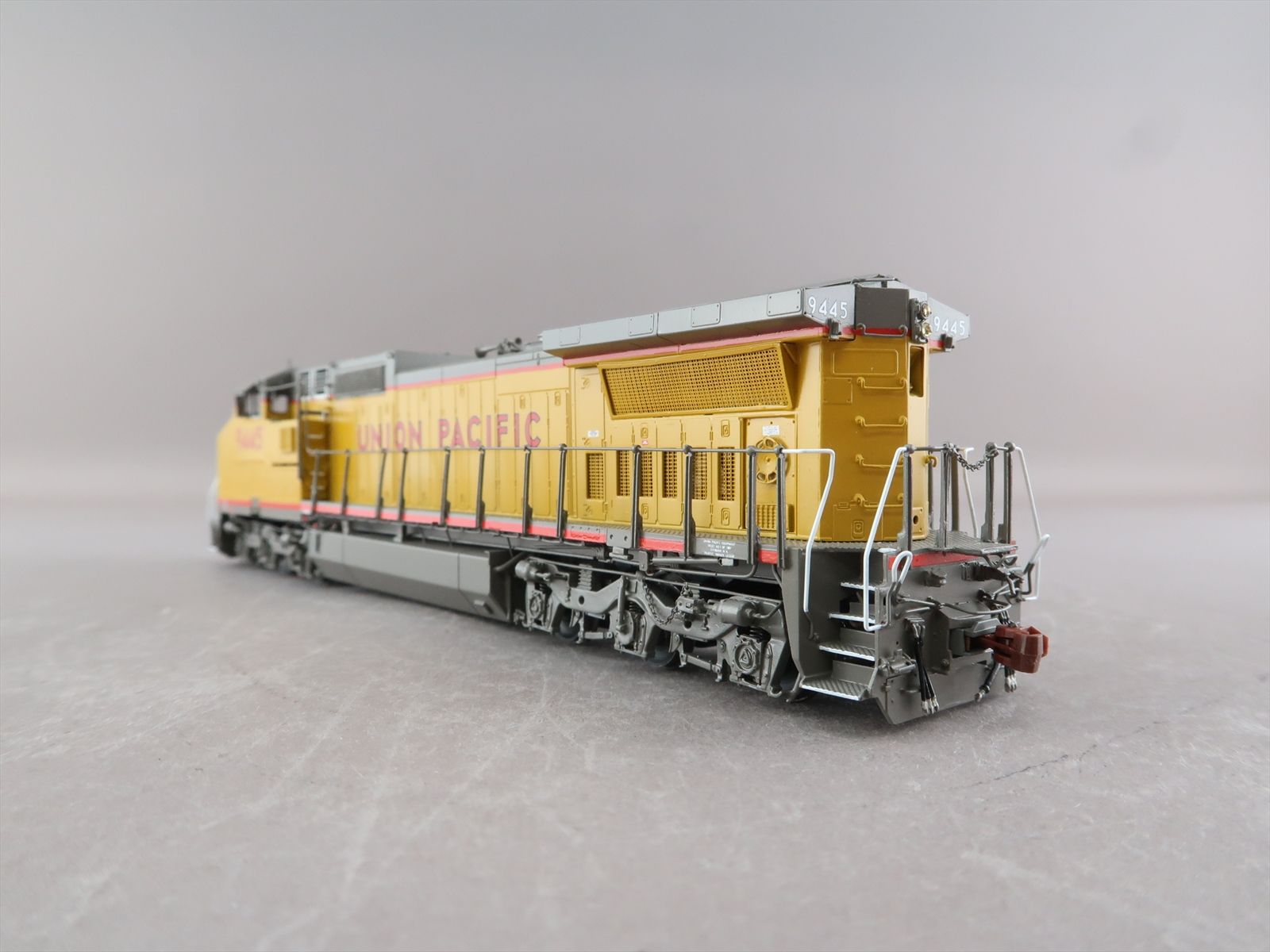 HO Brass Model - OMI 5835 UP Union Pacific DASH 8-40CW #9445 - Custom ...