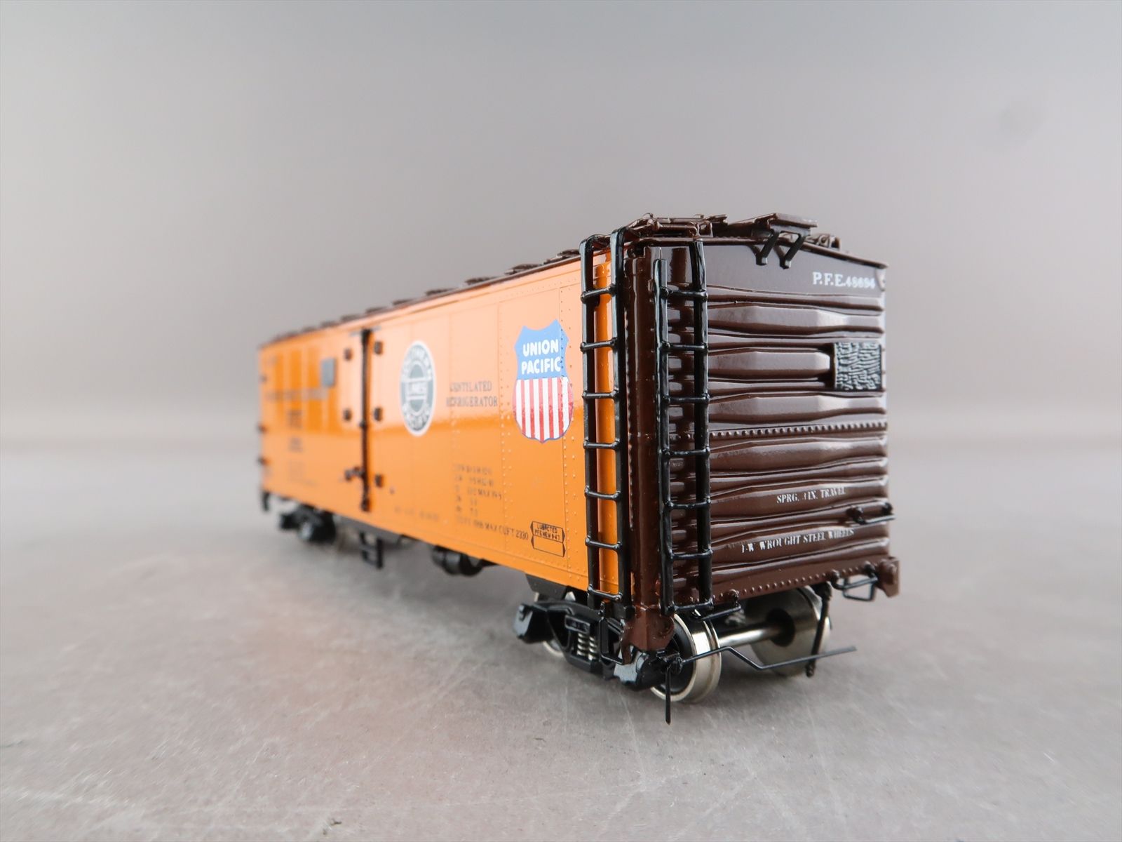 HO Brass Model - CIL 2137.1 PFE Pacific Fruit Express Union Pacific UP ...