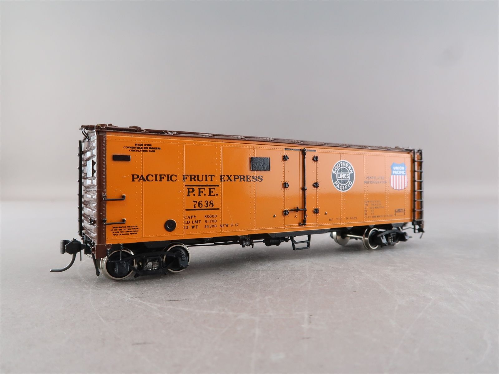 HO Brass Model - CIL 2137.1 PFE Pacific Fruit Express Union Pacific UP ...