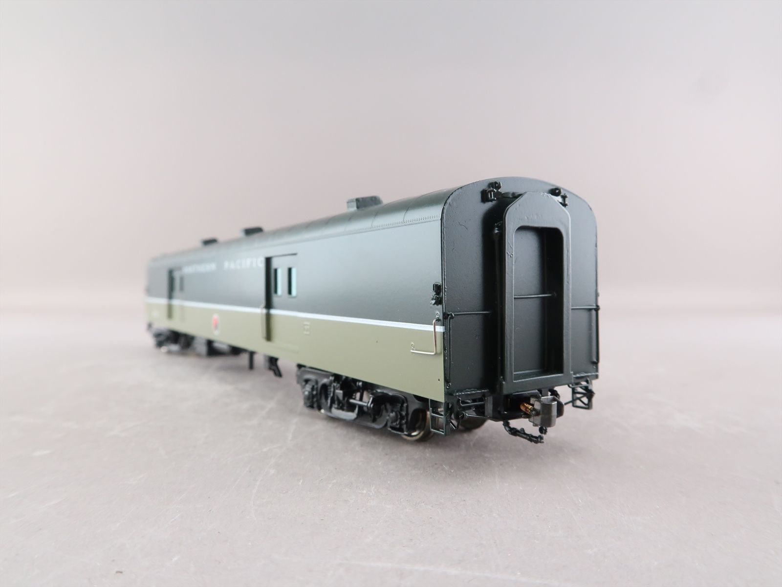 HO Brass Model - RWC NP01 NP Northern Pacific Baggage Messenger Loewy ...