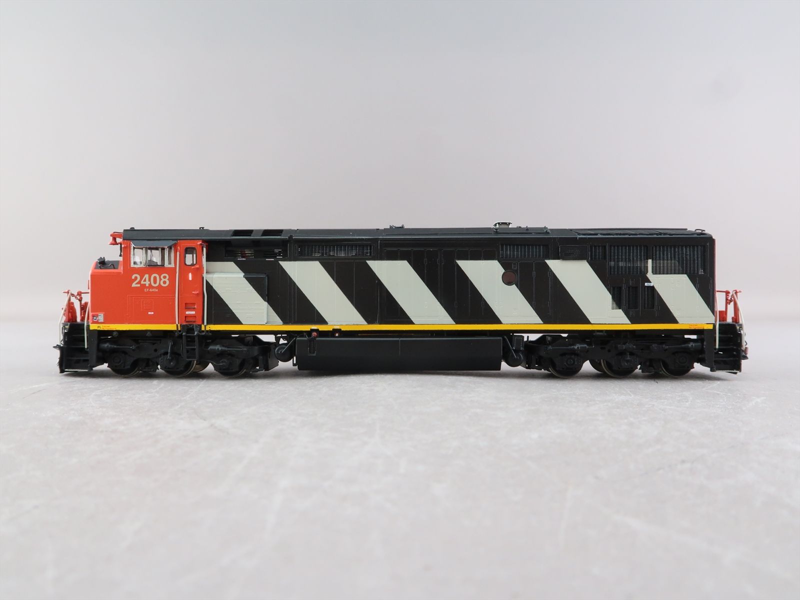 HO Brass Model - OMI 5353 CN CNR Canadian National Dash 8-40CM EF640a ...