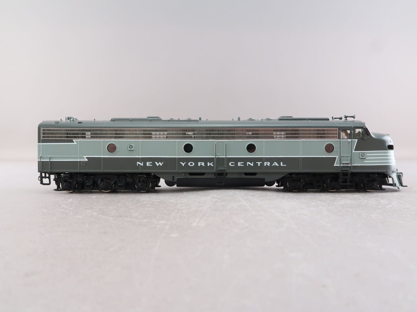 HO Brass Model - Oriental NYC New York Central E8 E8A 2250HP - F/P ...