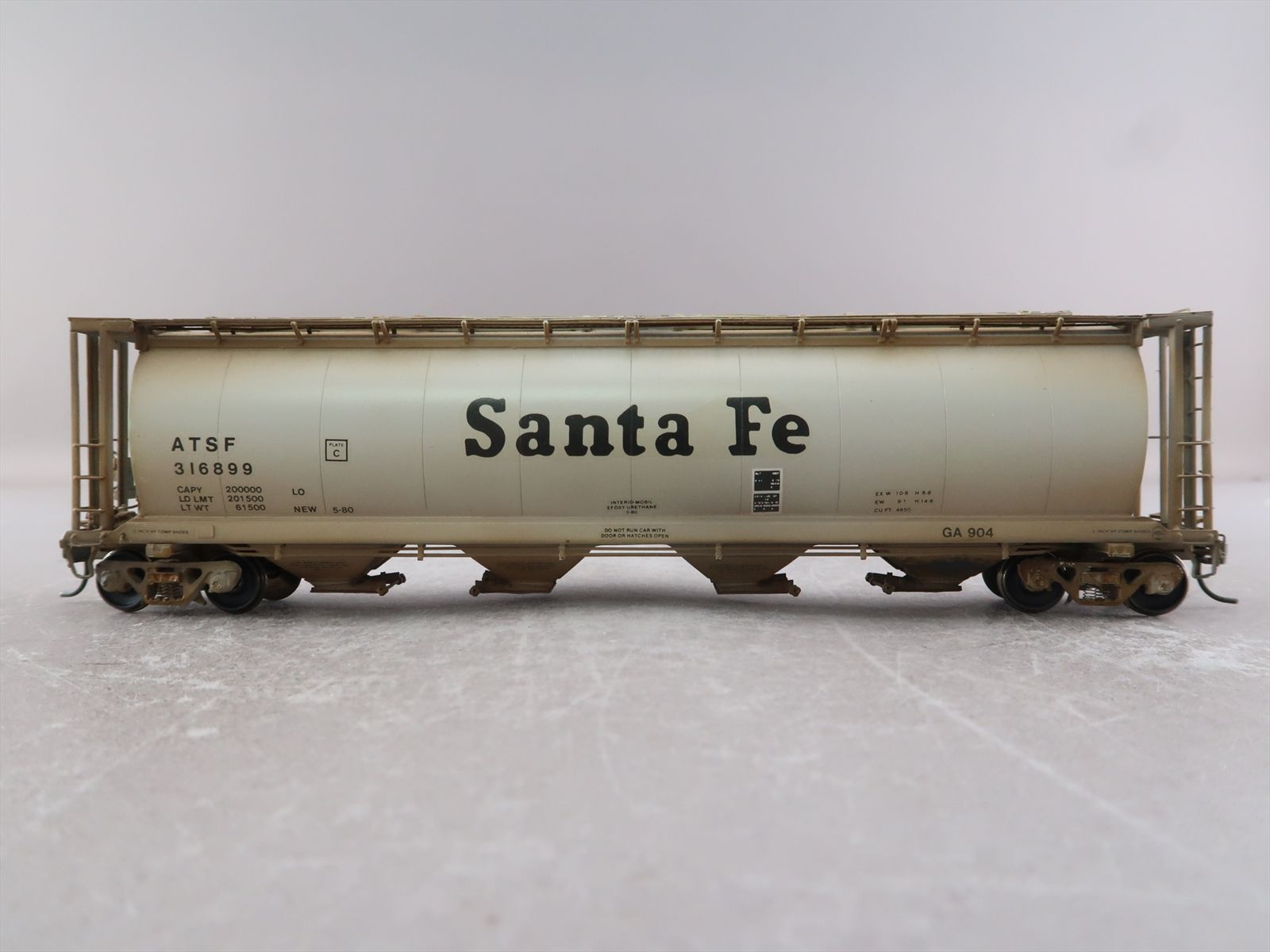 HO Brass Model - OMI 3115 AT&SF Santa Fe Cylindrical Covered Grain ...