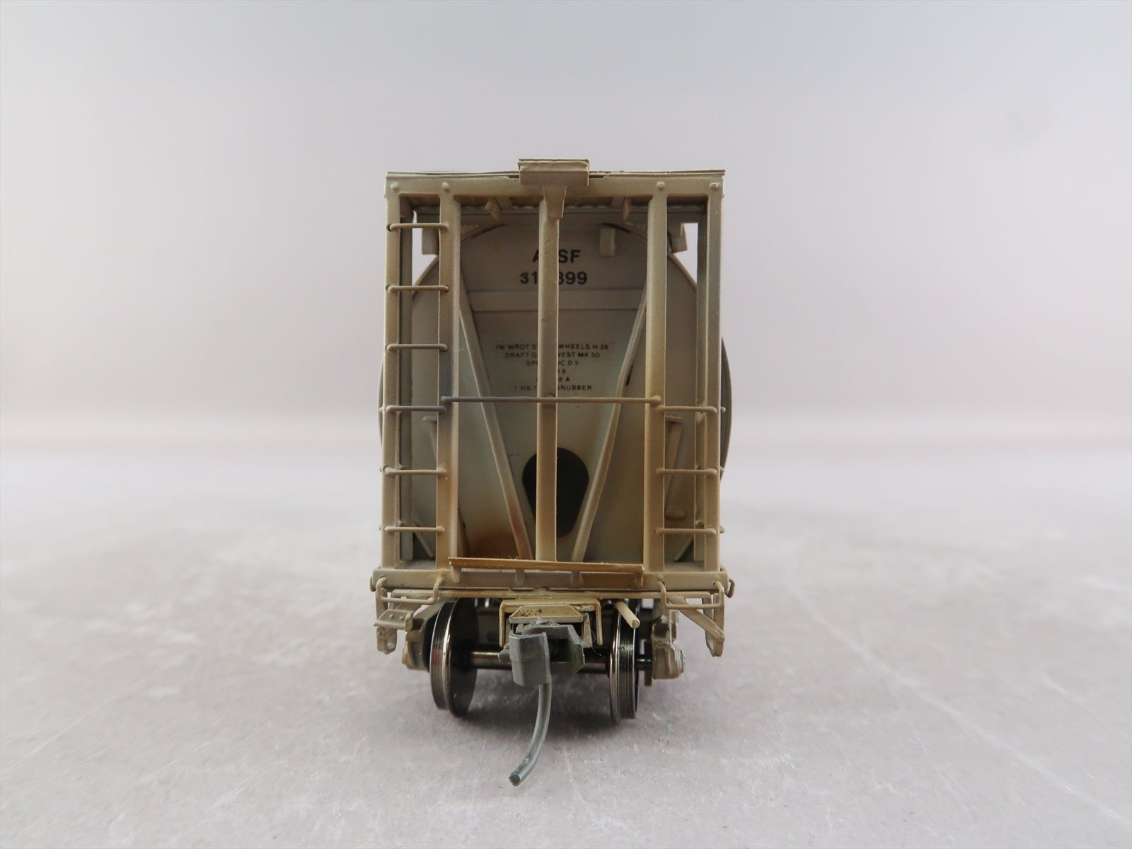 HO Brass Model - OMI 3115 AT&SF Santa Fe Cylindrical Covered Grain ...