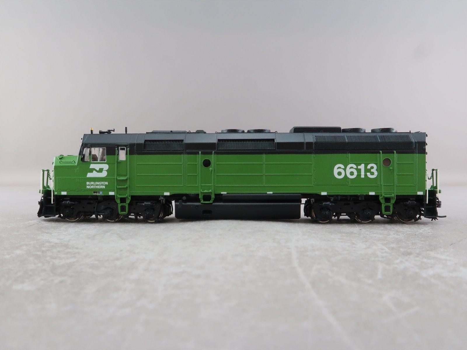 HO Brass Model - OMI 5997.1 BN Burlington Northern F45 #6613 - F/P CPOMI - 1991 Run - Ajin