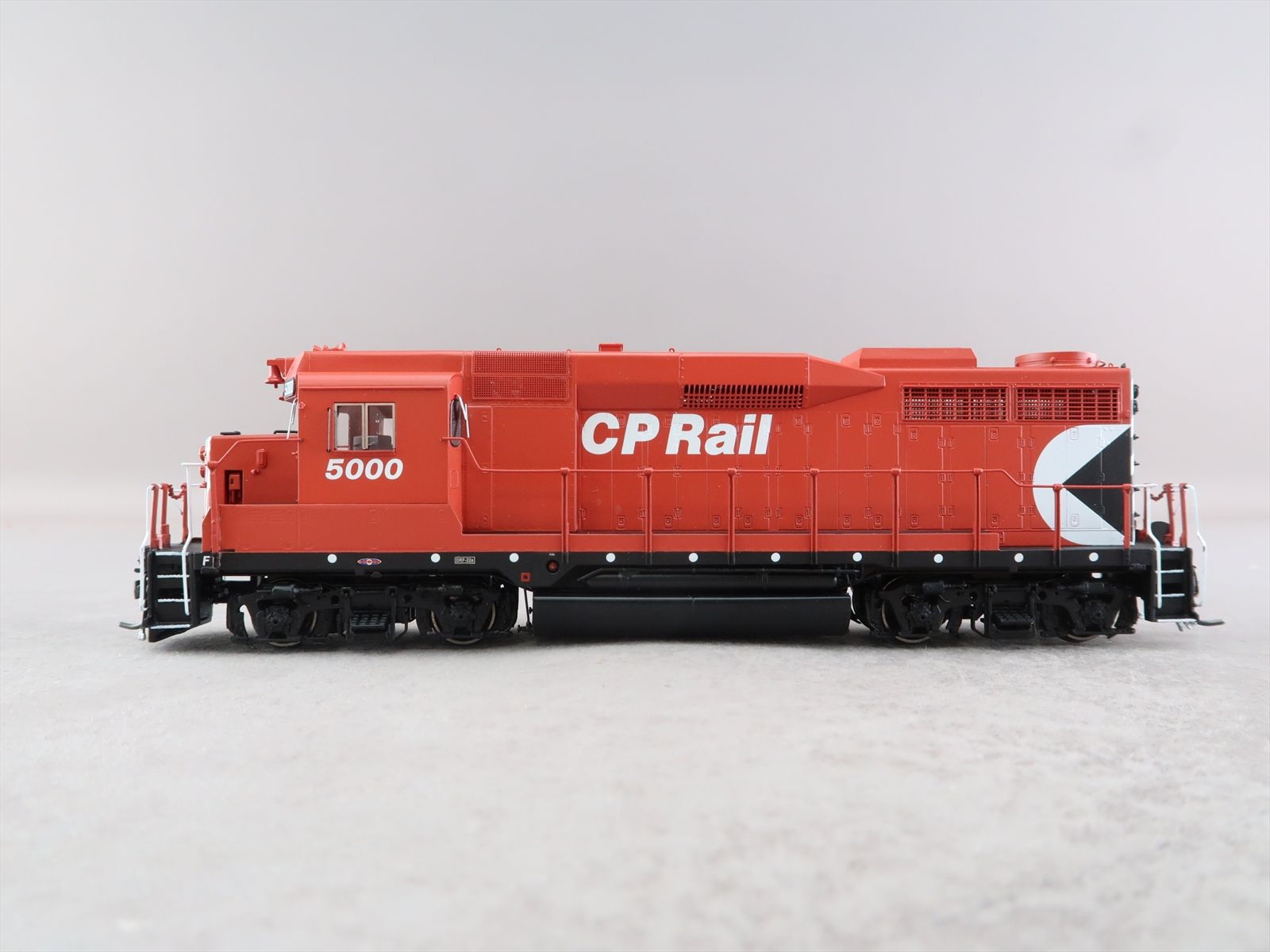 HO Brass Model - OMI AA-1143-1 CP CPR Canadian Pacific CPRail GP30 #5000 - F/P - 2006 Run - Ajin ...
