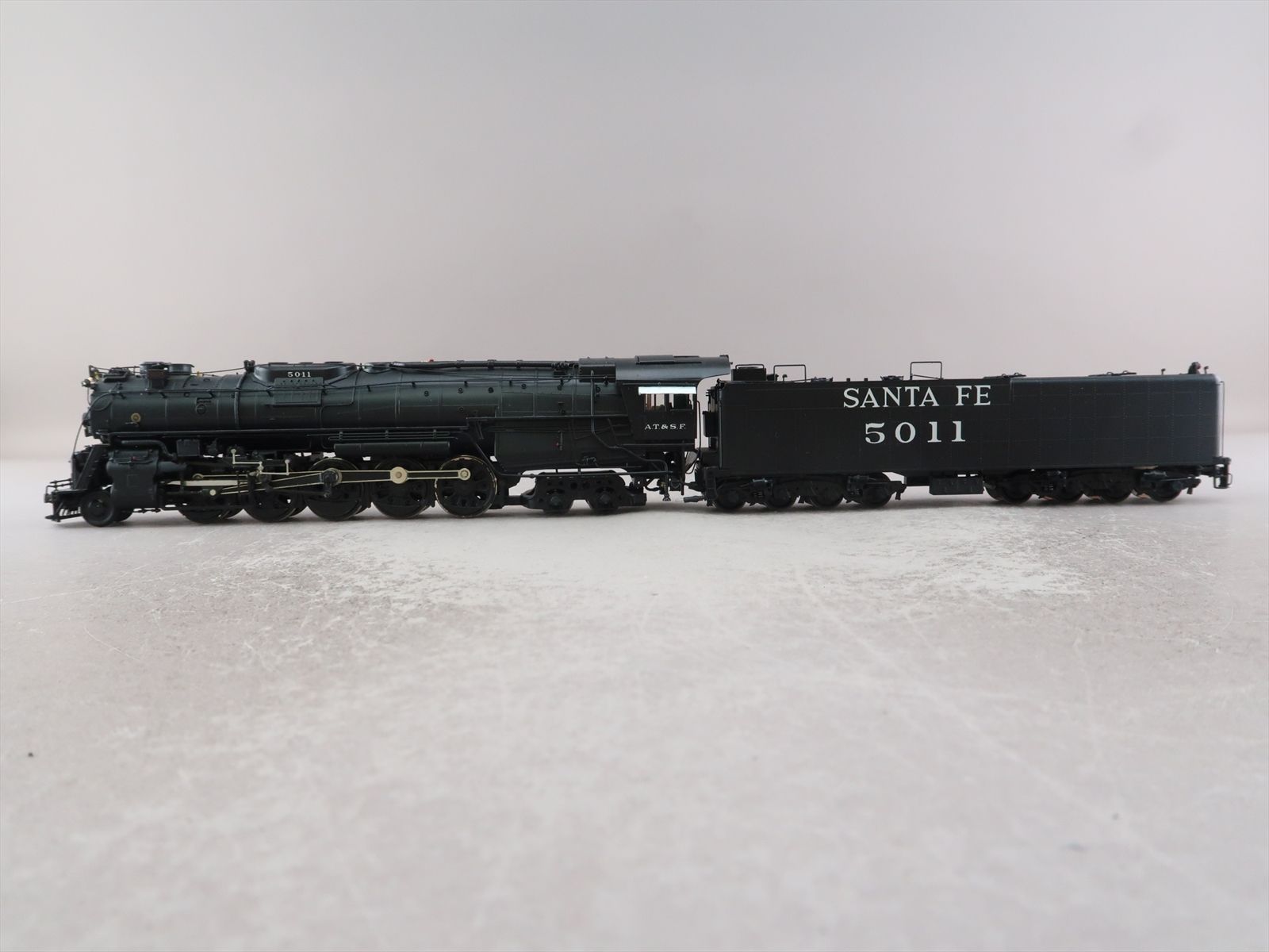 HO Brass Model - Hallmark 070A Super Crown AT&SF Santa Fe 2-10-4 ...