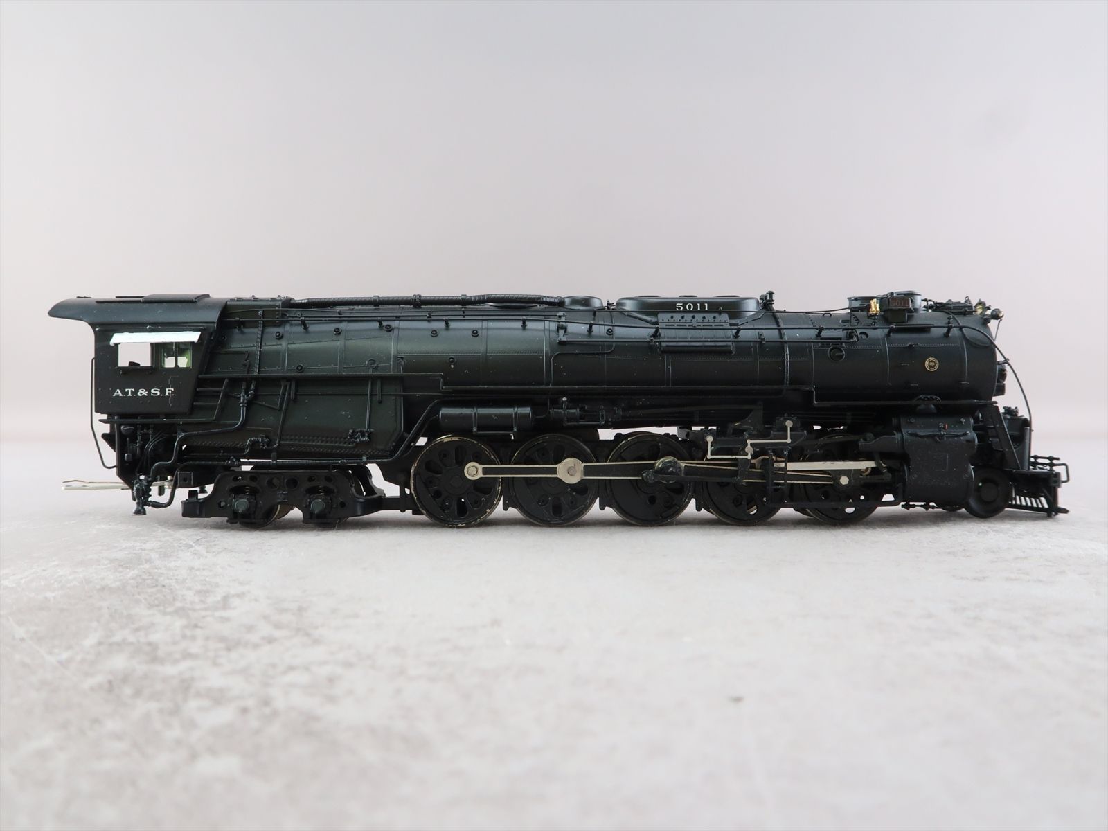 HO Brass Model - Hallmark 070A Super Crown AT&SF Santa Fe 2-10-4 ...