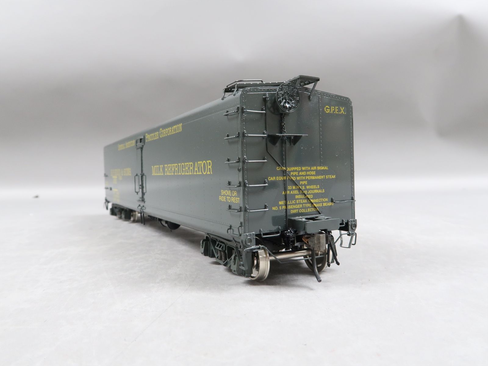O Brass Model - PSC 16209-2 GPEX H.P. Hood & Sons Milk Tank Car 41' - F ...