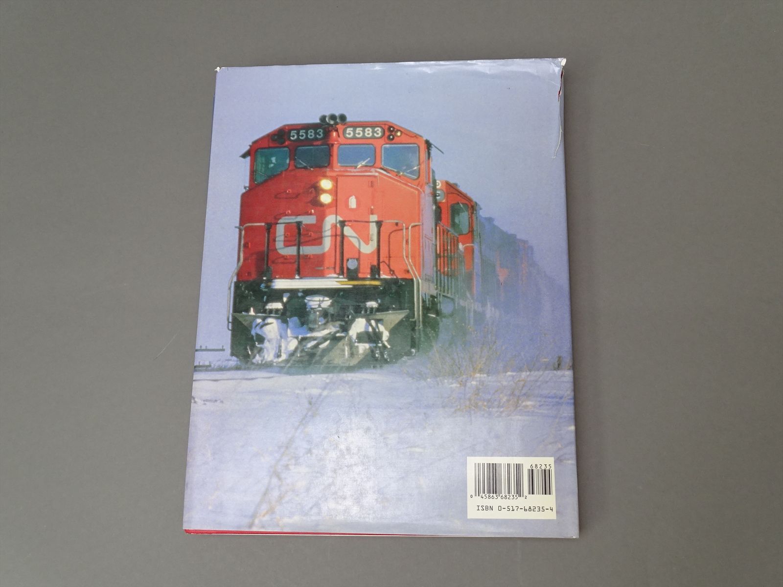 Railroad Book - Railways of Canada - Jim Lotz & Keith MacKenzie - 255 Pages