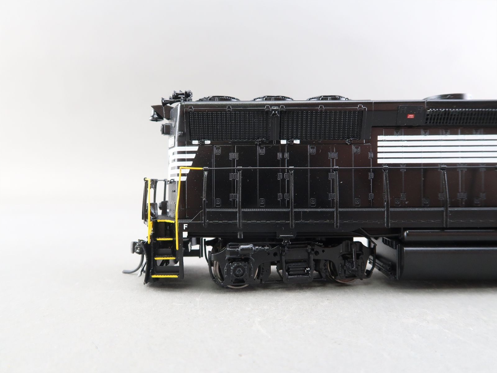 HO Brass Model - OMI 5121.3 NS Norfolk Southern GP40X Black #7000 - F/P ...