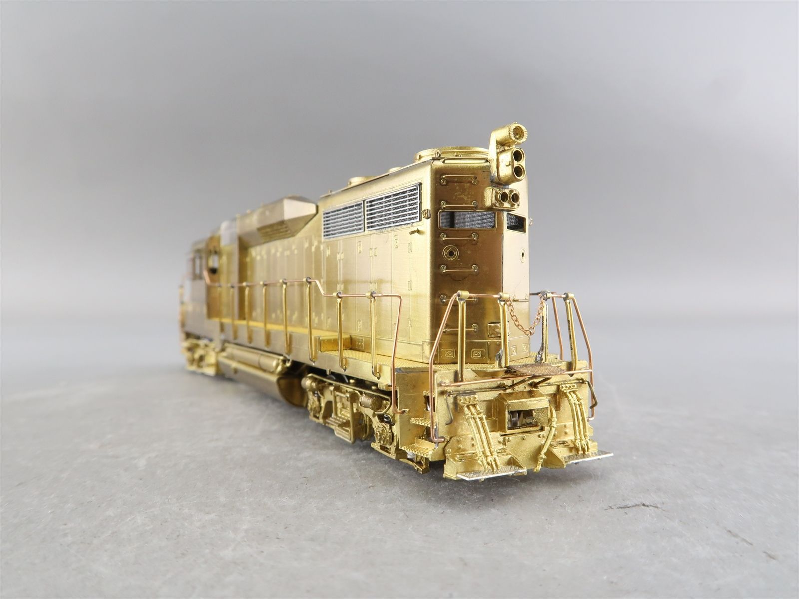 HO Brass Model - OMI 5015 SP Southern Pacific GP30 Phase II Low Hood ...