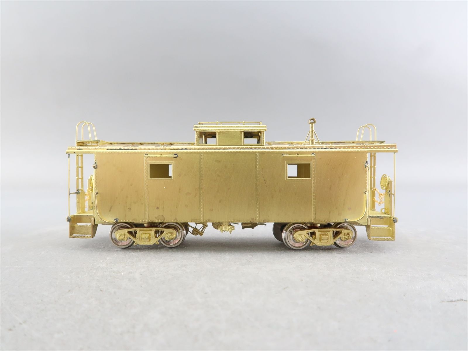 HO Brass Model - OMI 1194 NH New Haven NE-6 Caboose- Unpainted - 1990 ...