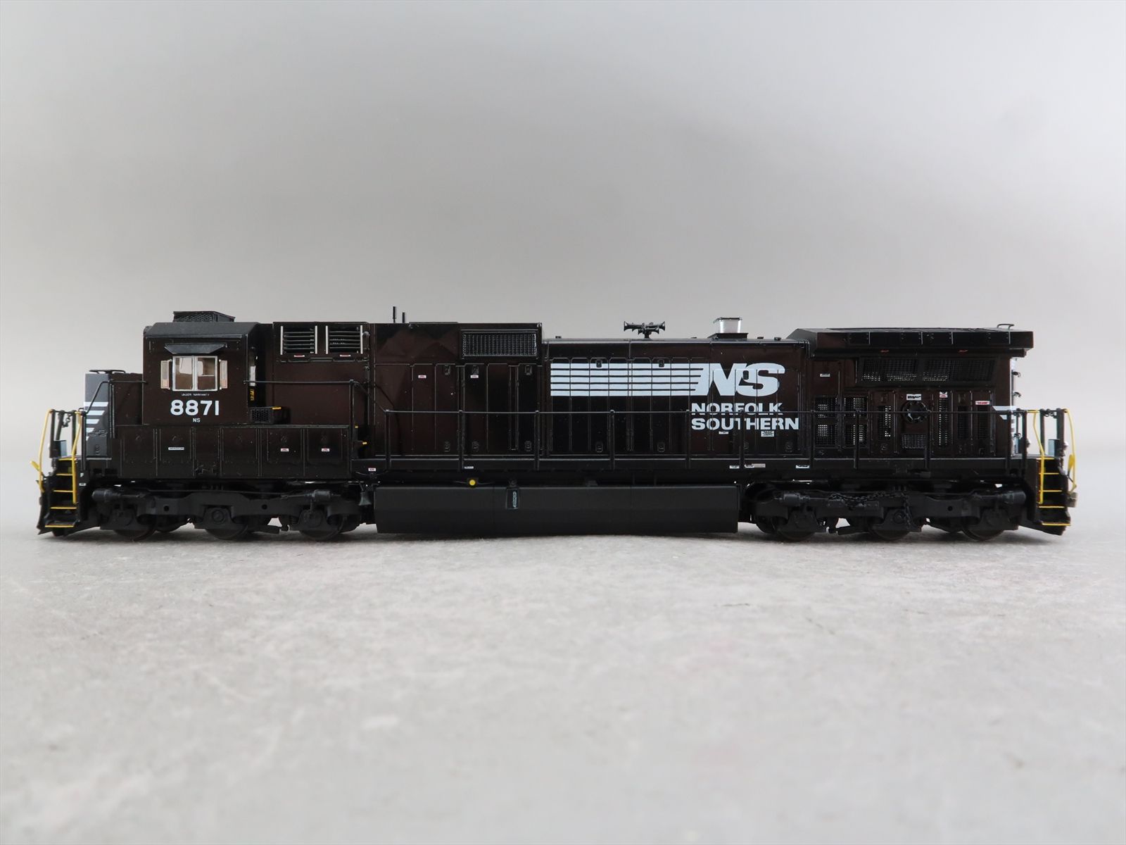 HO Brass Model - OMI 6540.1 NS Norfolk Southern C40-9 Dash #8871 - F/P - 1996 Run - Ajin