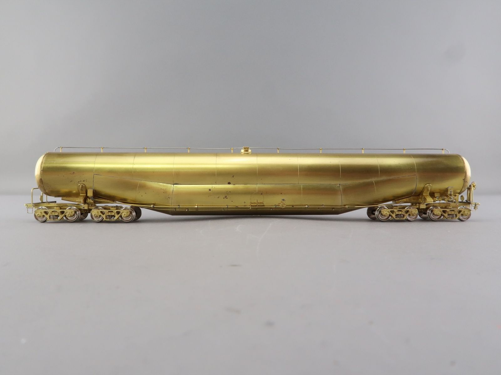 HO Brass Model - OMI 1352 UTLX Jumbo Tank Car #83699 91'-7" - Unpainted ...