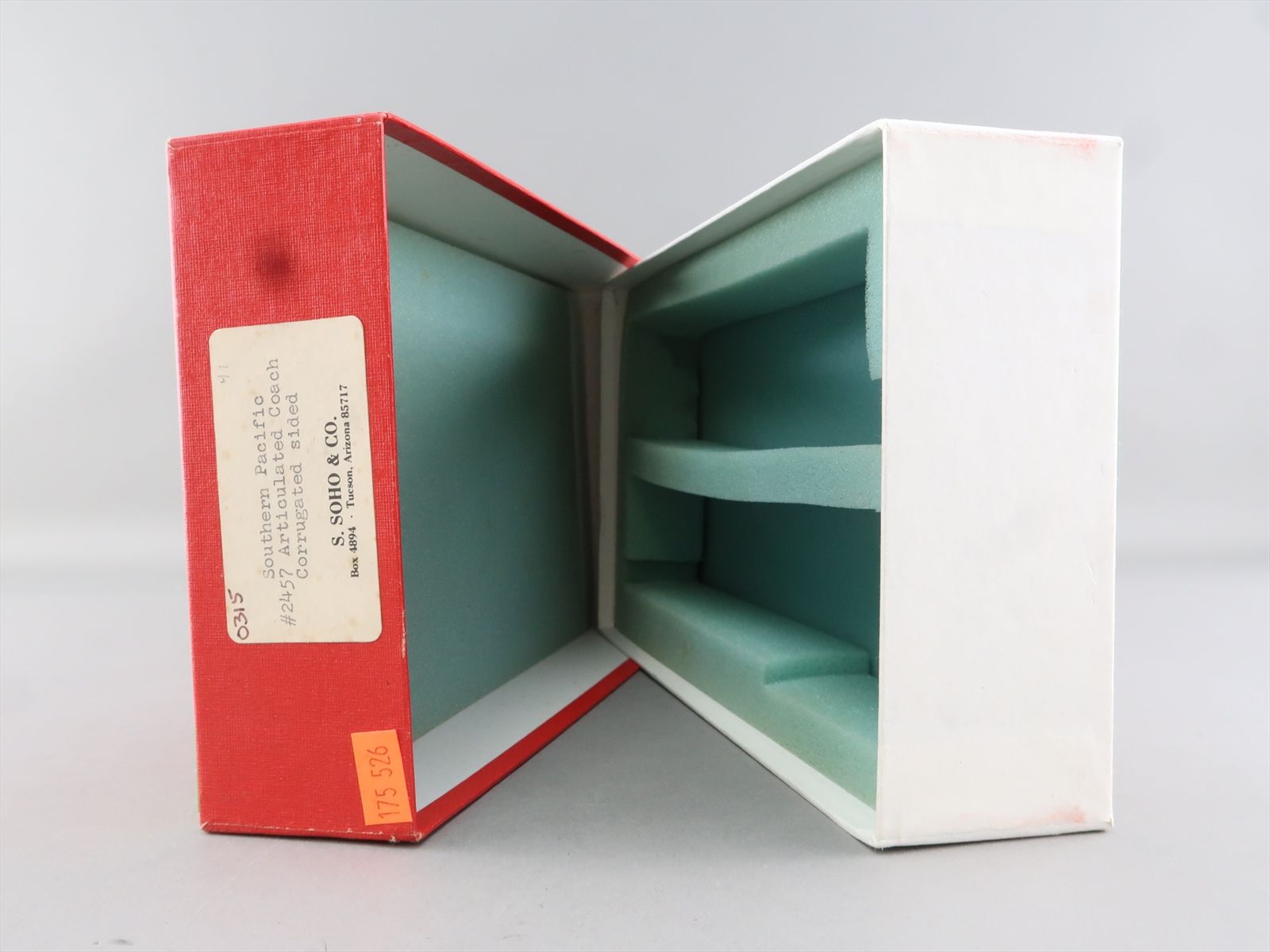 HO Brass Model - TCY 1146 SP Southern Pacific Articulated 50 Seat Chair ...