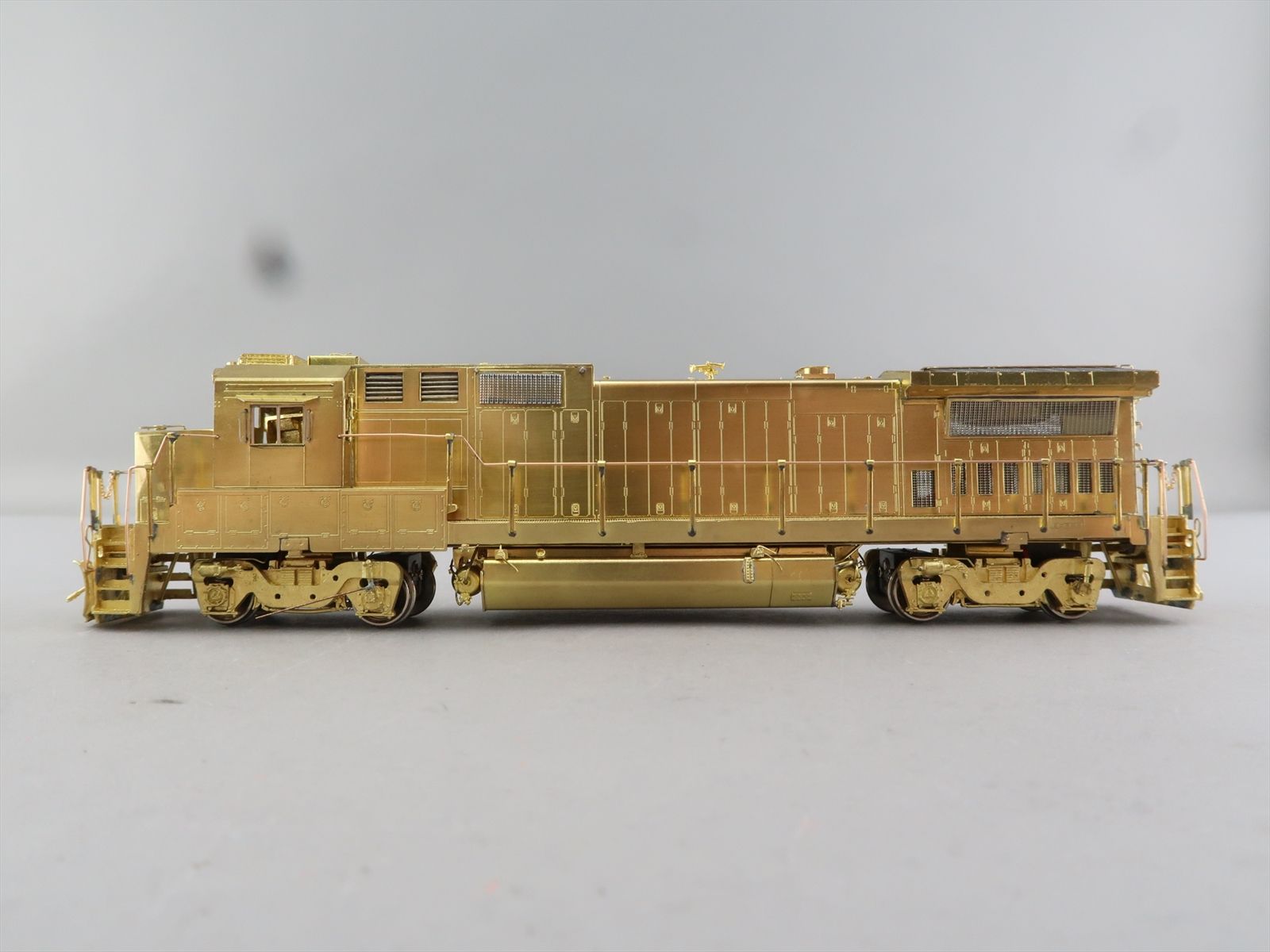 HO Brass Model - OMI 5134 SP Southern Pacific Dash 8-B39 B39-8 - Unpainted - 1988 Run - Ajin ...
