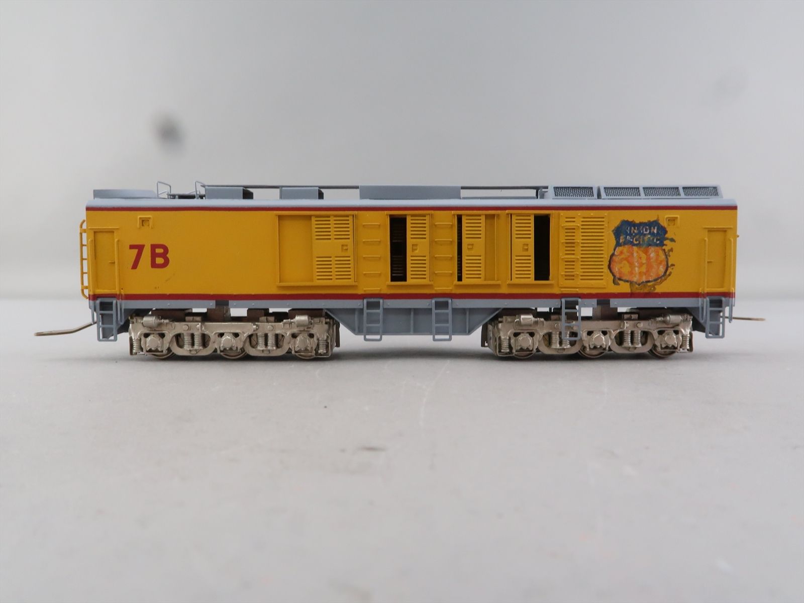 HO Brass Model - UTAO WAKI HANDBUILT UP Union Pacific 8500 HP 3 Unit ...
