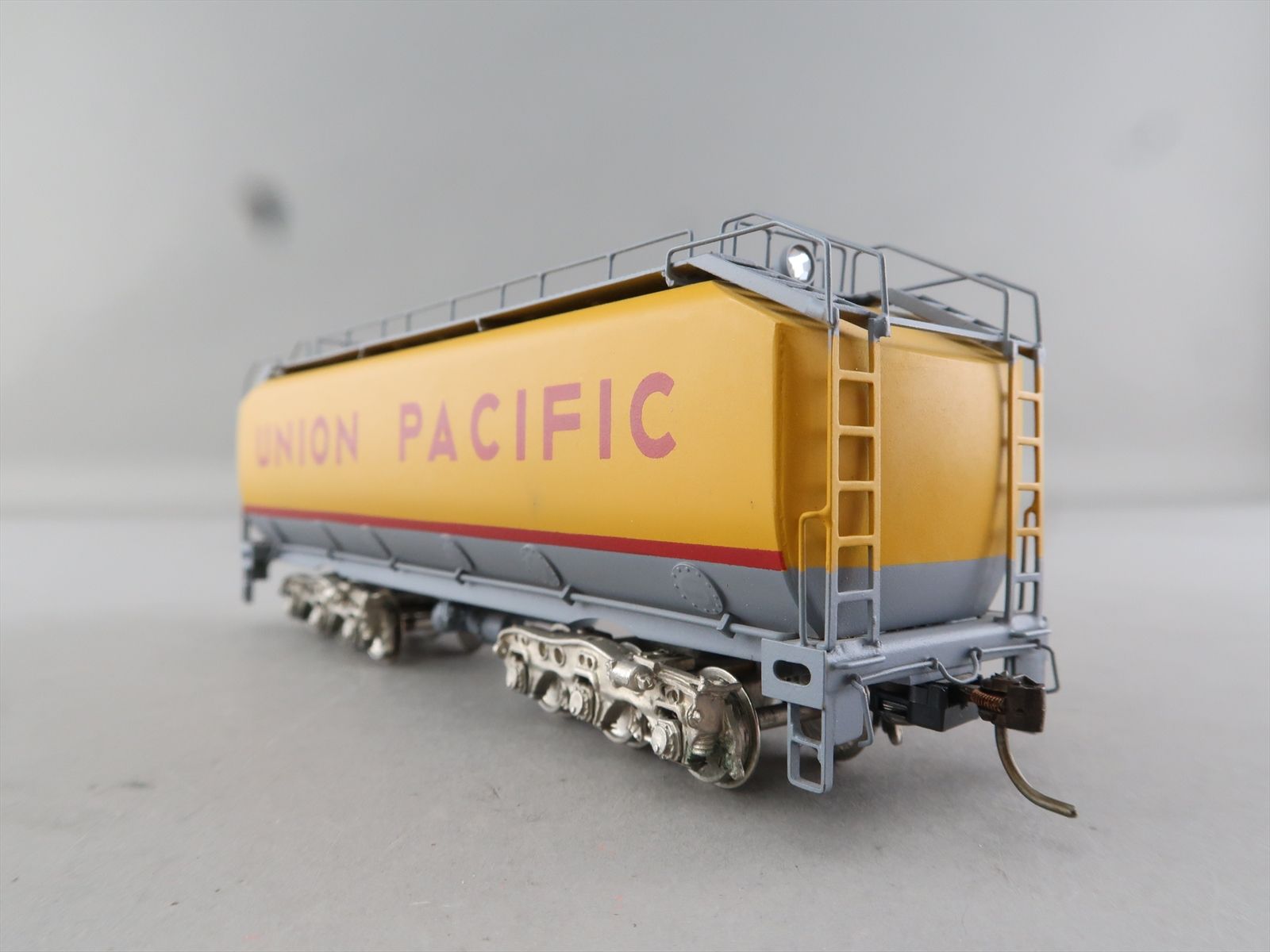HO Brass Model - UTAO WAKI HANDBUILT UP Union Pacific 8500 HP 3 Unit ...