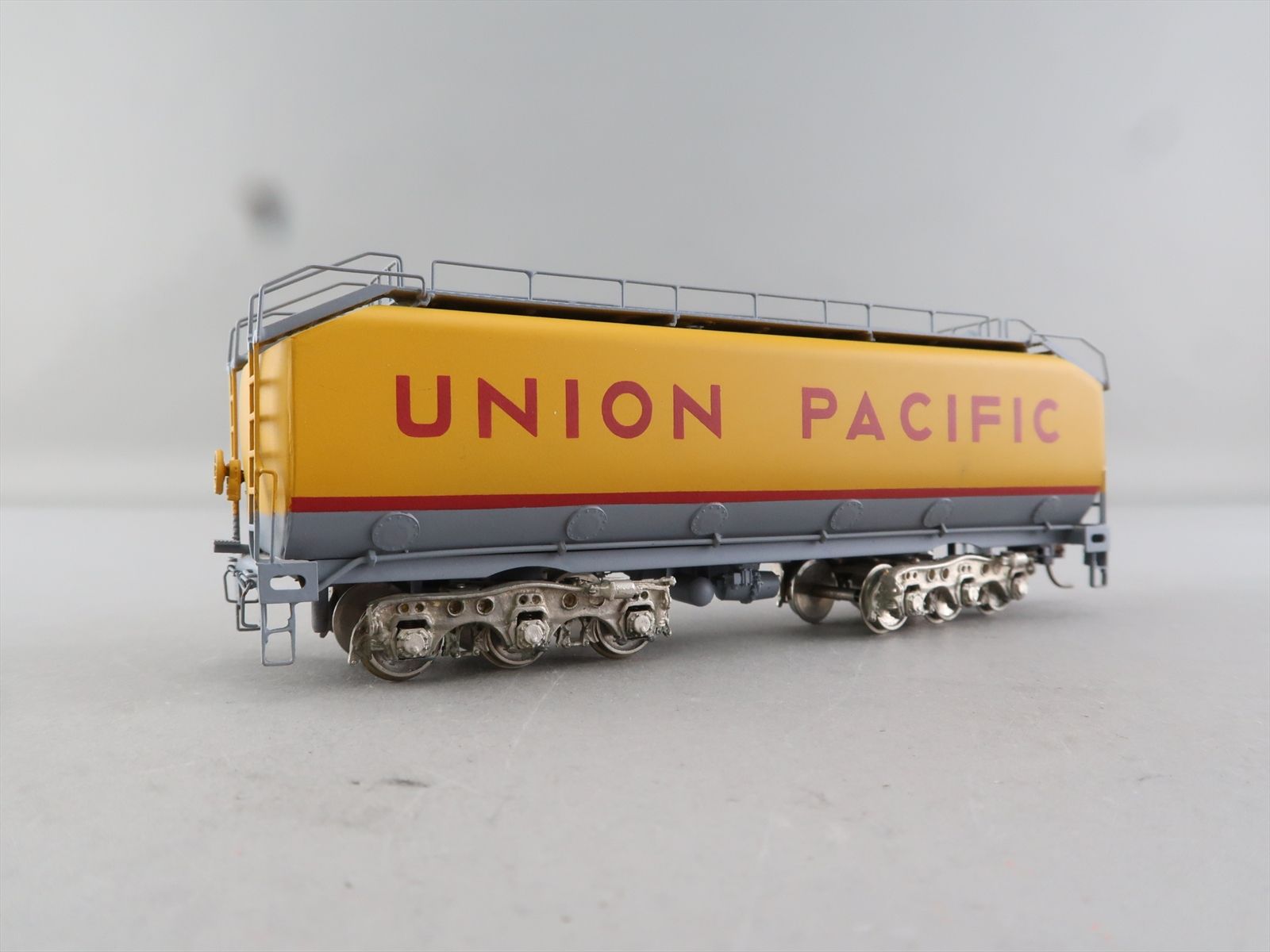 HO Brass Model - UTAO WAKI HANDBUILT UP Union Pacific 8500 HP 3 Unit ...