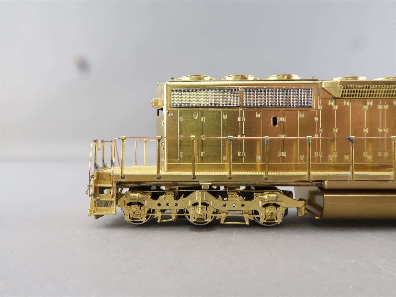 HO Brass Model - OMI 5304 BN Burlington Northern SD40-2 7500 B Cabless - Unpainted - 1988 Run ...