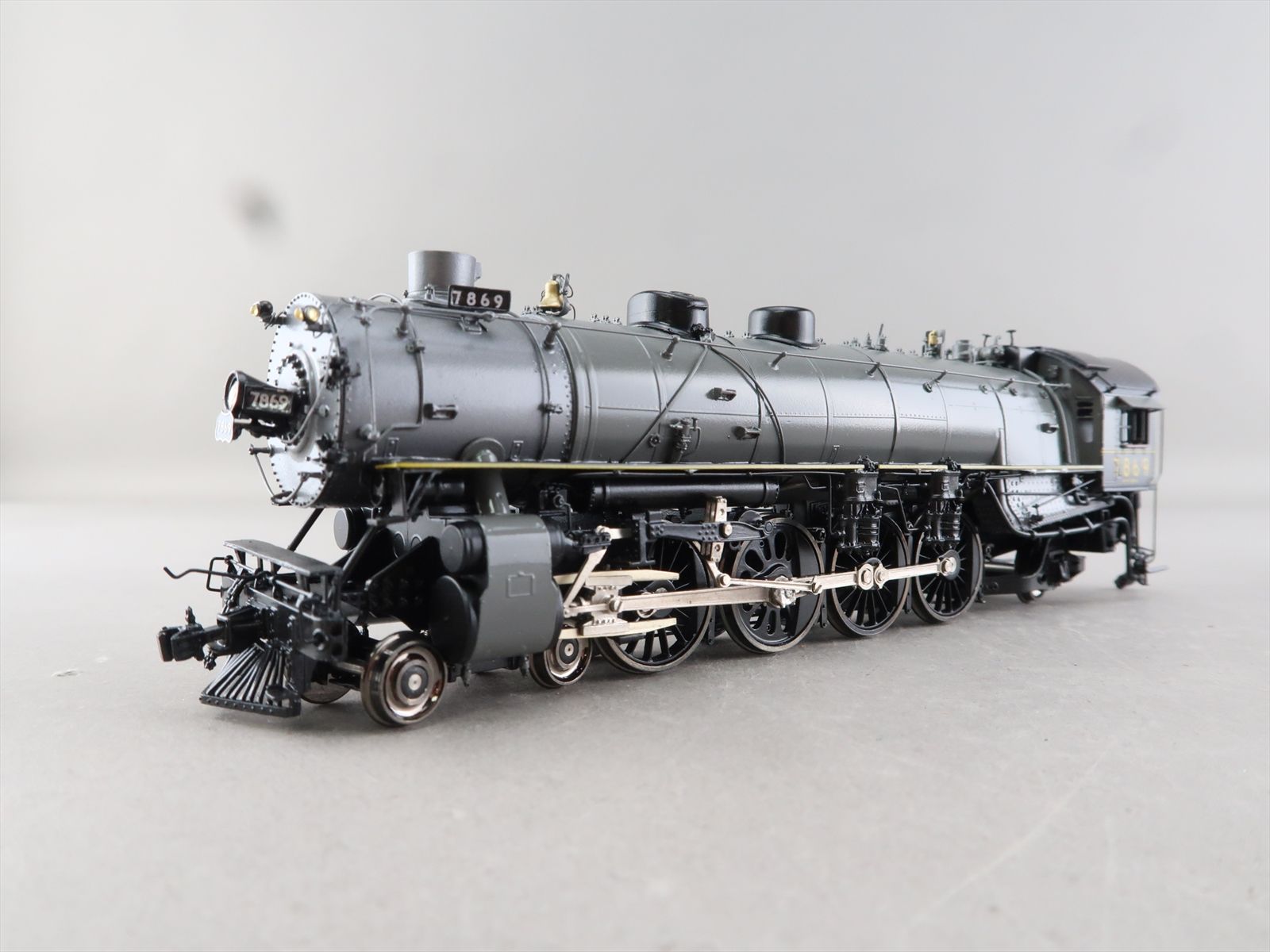 HO Brass Model - OMI 1562.2 UP Union Pacific 4-8-2 TTG w/ Yellow Stripe Oil Burner #7869 - F/P ...