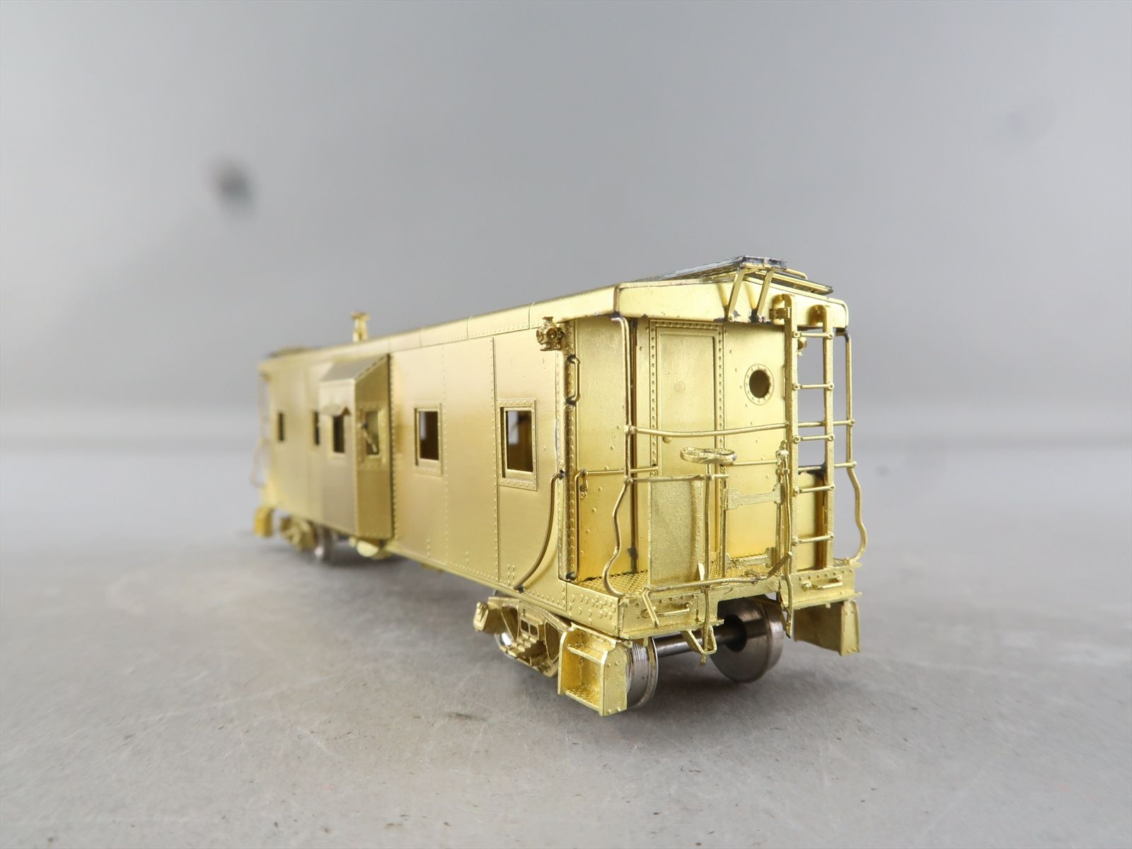 HO Brass Model - OMI 1261 SOU Southern Steel B-W Bay Window Caboose ...