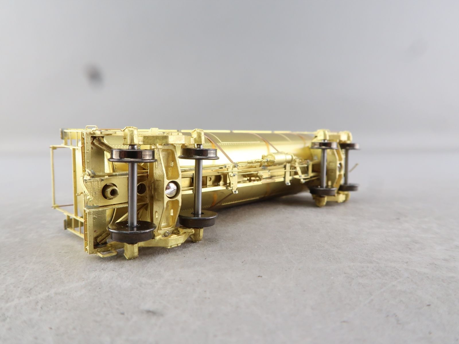 HO Brass Model - W&R UTLX AC&F 6000 Gallon One Dome Tank Car High ...