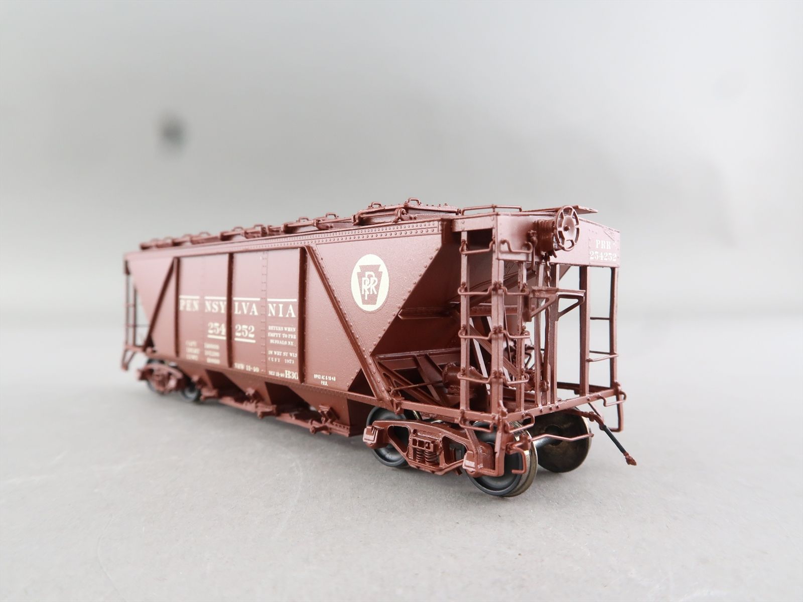 HO Brass Model - OMI 3327.1 PRR Pennsylvania Covered Hopper H30 #254252 ...