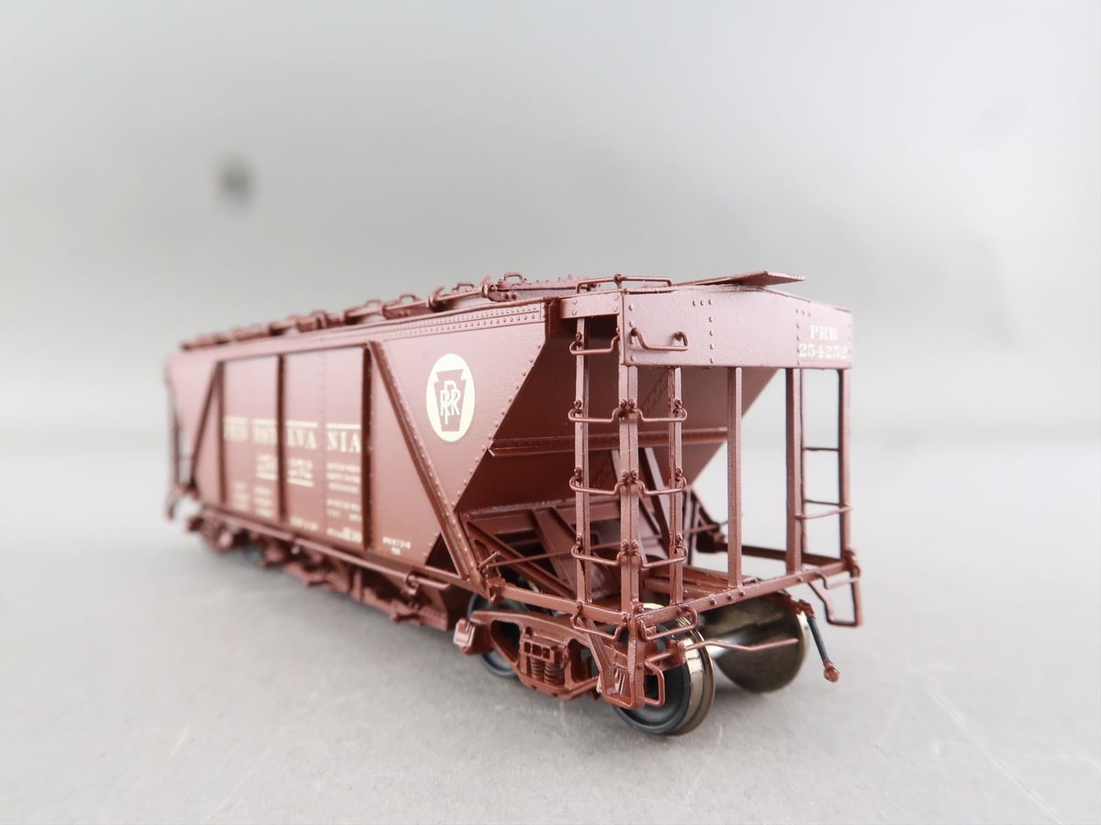 HO Brass Model - OMI 3327.1 PRR Pennsylvania Covered Hopper H30 #254252 ...