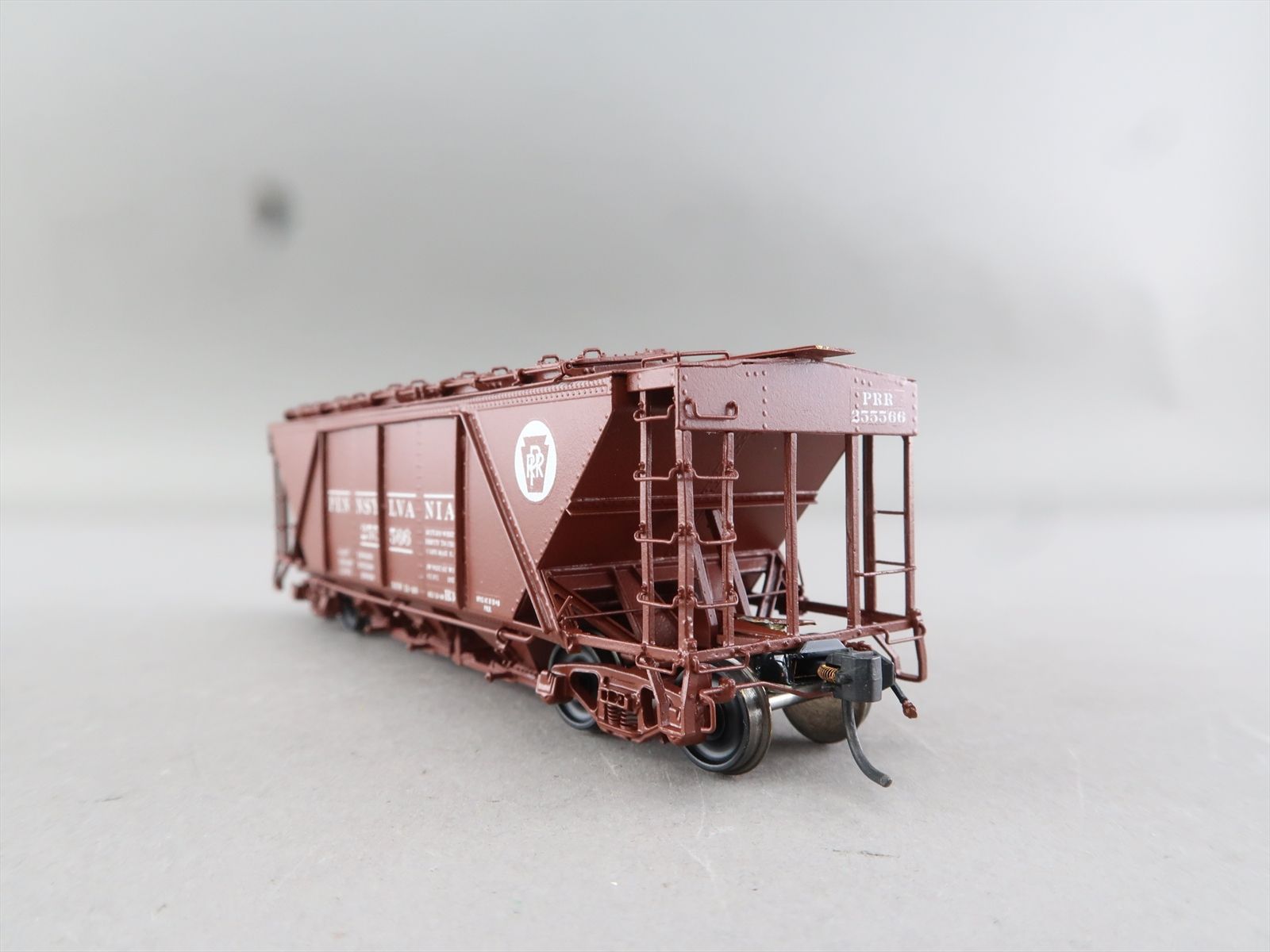 HO Brass Model - OMI 3327.1 PRR Pennsylvania Covered Hopper H30 #255566 ...