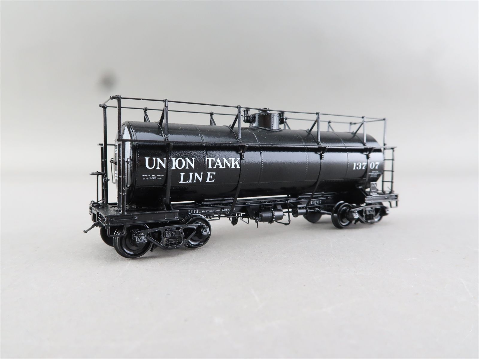HO Brass Model - W&R Pressed Steel Car Co. High Walkway Tank Car One ...