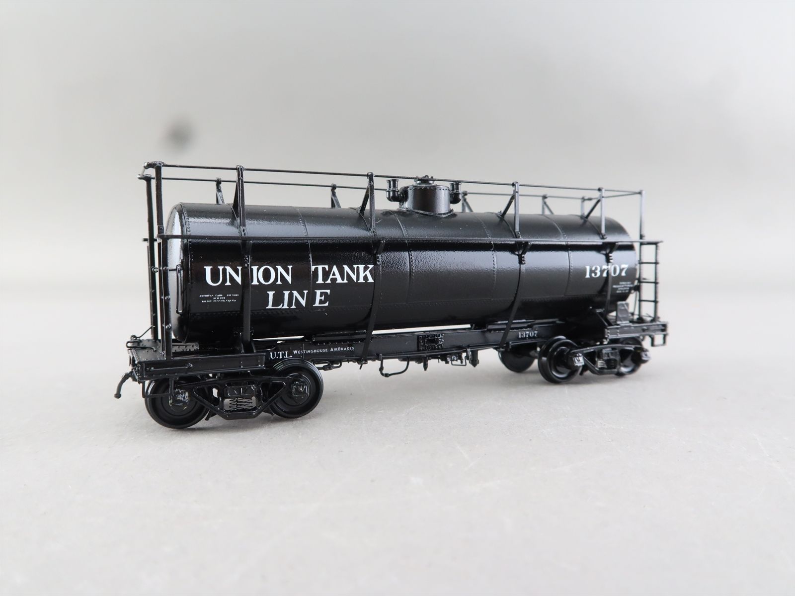 HO Brass Model - W&R Pressed Steel Car Co. High Walkway Tank Car One ...