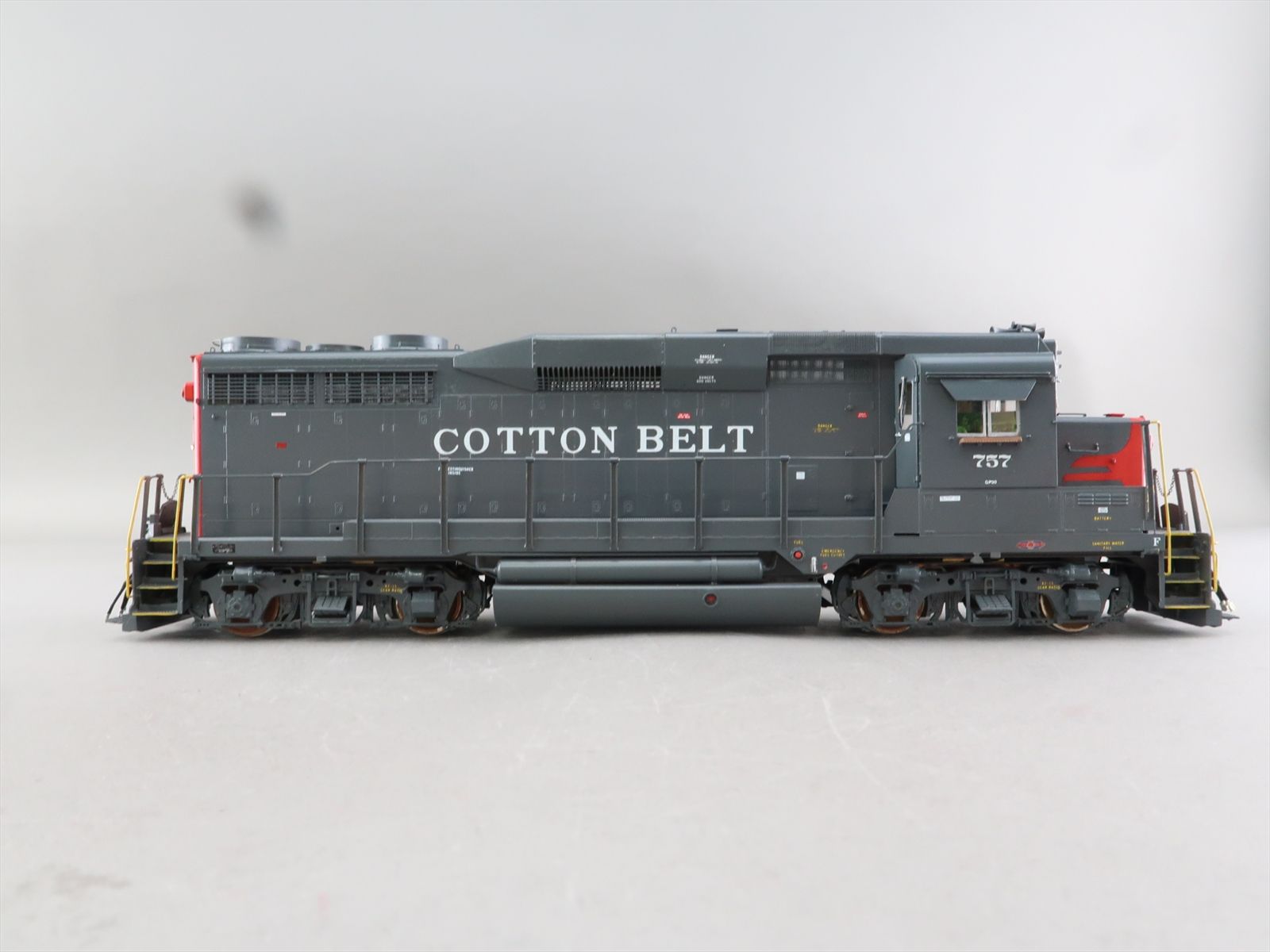 O Brass Model - OMI 0468 D&RGW as SSW Cotton Belt GP30 Phase II #757 ...
