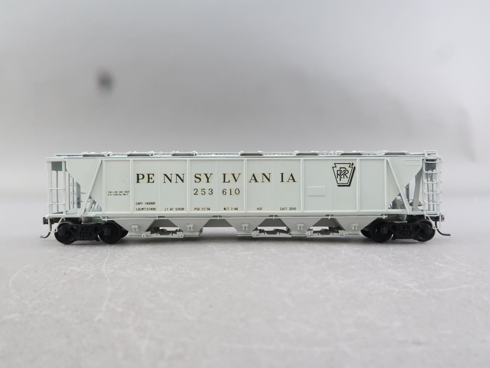 HO Brass Model - OMI 1313 PRR Pennsylvania H32 5 Bay Covered Hopper ...