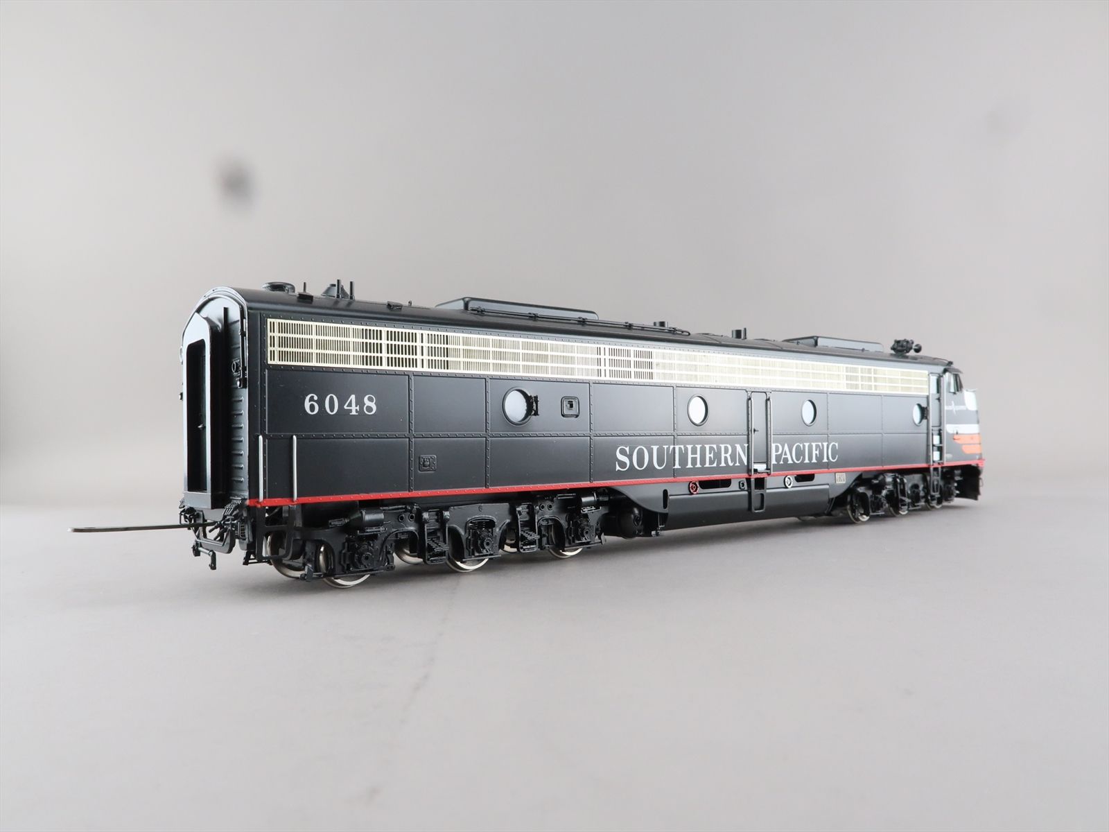 O Brass Model - Key CS#85 SP Southern Pacific E9 E9A A-A Set Black Widow #6048 + #6050 - F/P ...