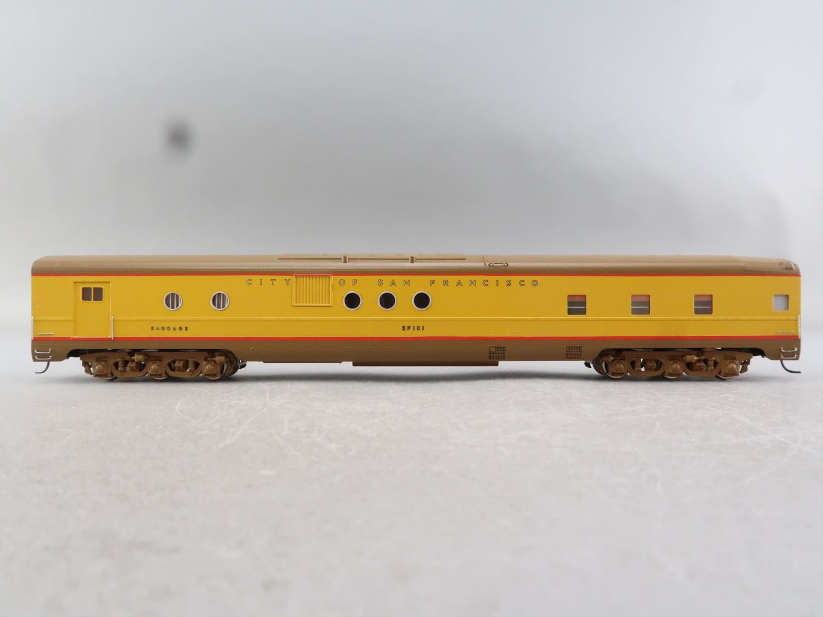 HO Brass Model - TCY 0213 UP Union Pacific COLA City of San Francisco 1938 Baggage Auxiliary ...