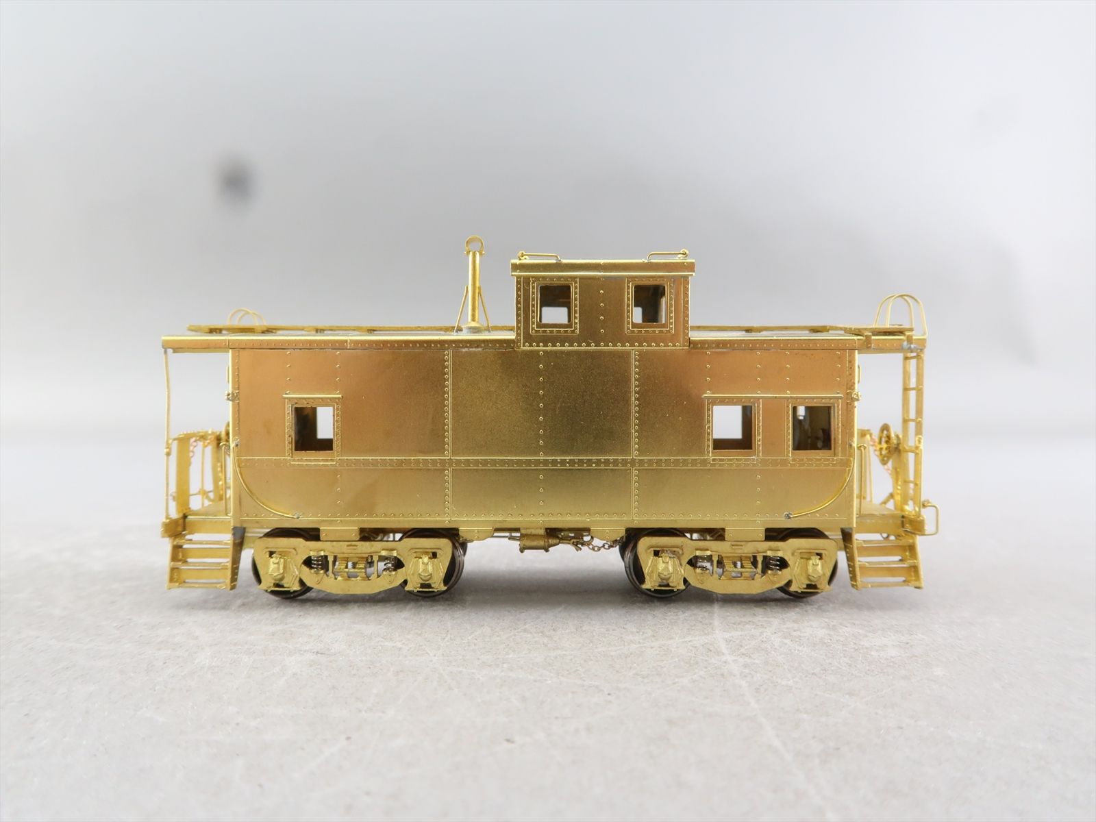 HO Brass Model - OMI 3806 ERIE Offset Cupola Caboose 1951 Era #C110 ...