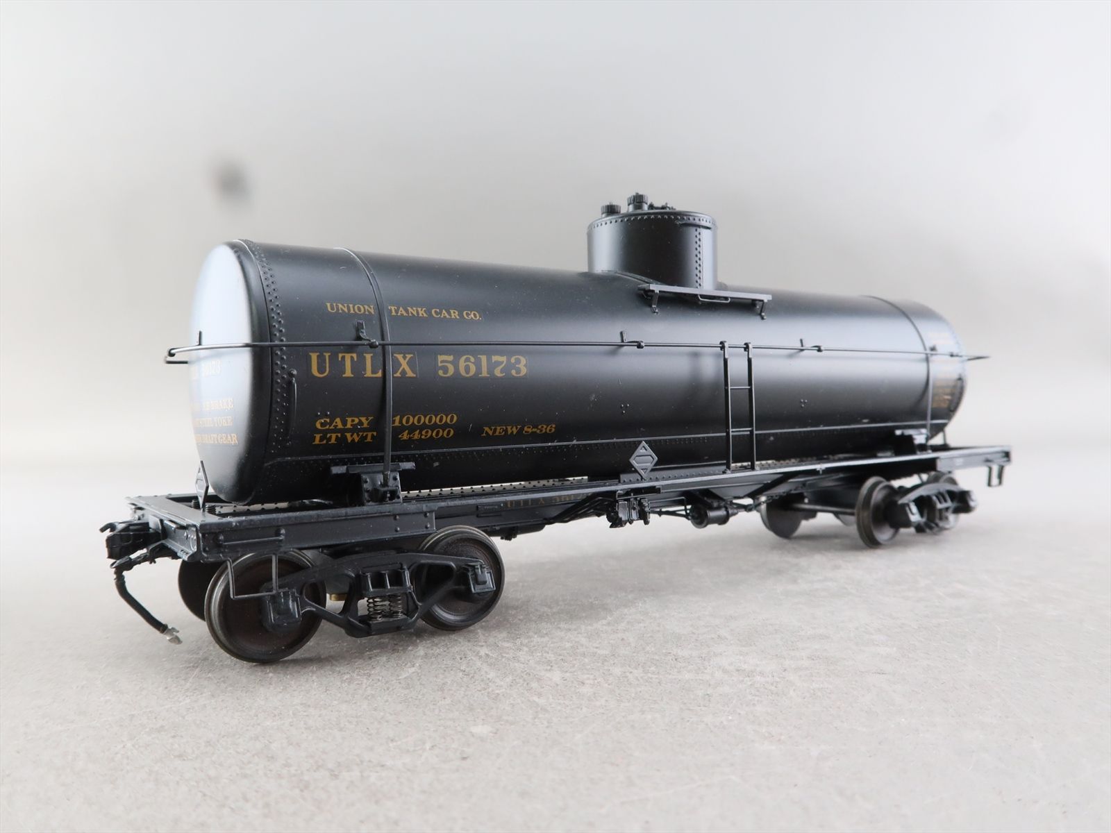 O Brass Model - Hobbyhill UTLX Single Dome Tank Car #56173 - Custom