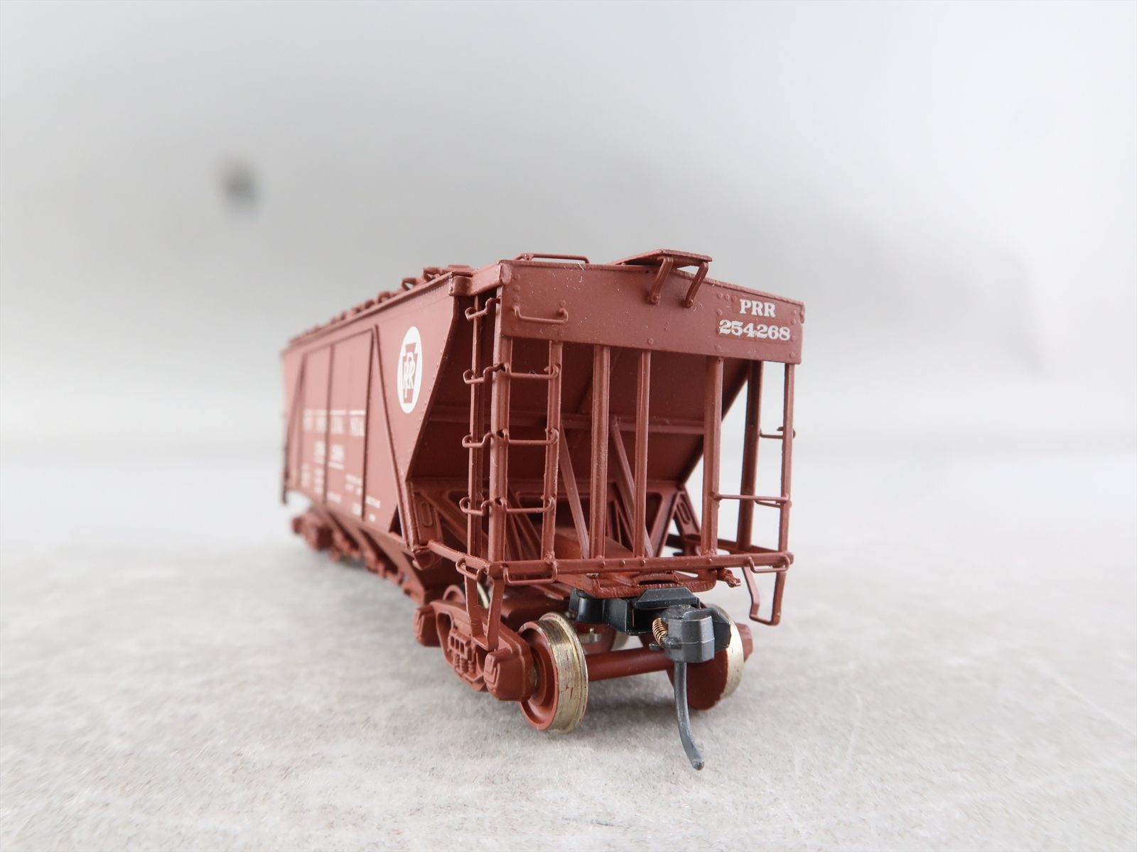 HO Brass Model - Oriental PRR Pennsylvania H30 Covered Hopper #254268 - Custom - 1982 Run - Woo Yang