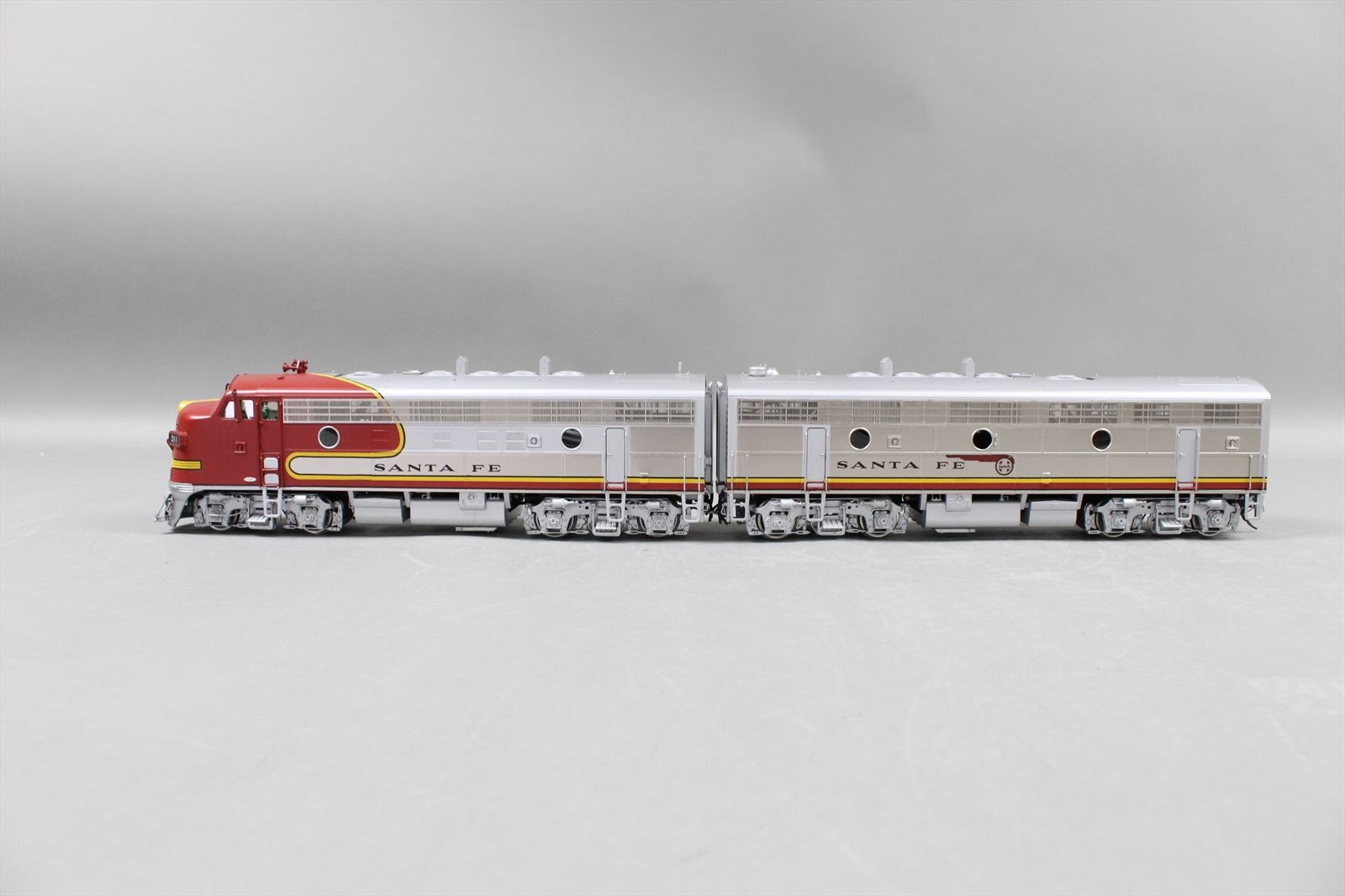 O Brass Model - Key CS#78 AT&SF Santa Fe EMD F7 F7A F7B A-B Set Phase II Warbonnet #311 - F/P ...