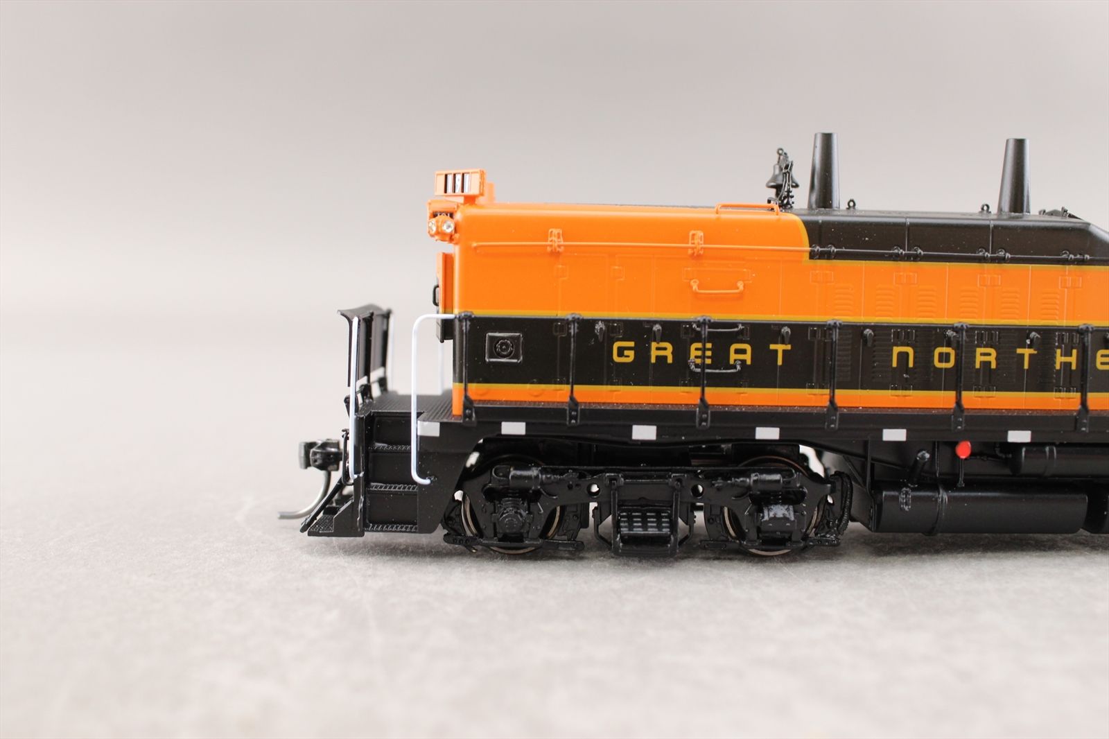 HO Brass Model - DP 4362 GN Great Northern EMD NW-5 Road Switcher #191 ...