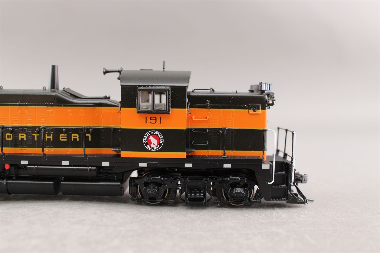 HO Brass Model - DP 4362 GN Great Northern EMD NW-5 Road Switcher #191 ...
