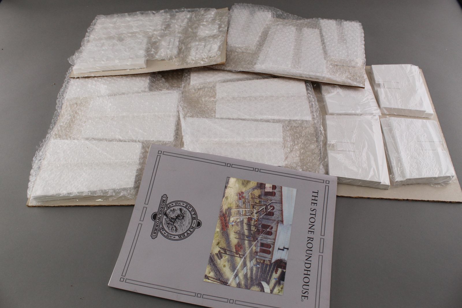 HO Craftsman Kit - SRMW South River Model Works #160 Stone Roundhouse ...