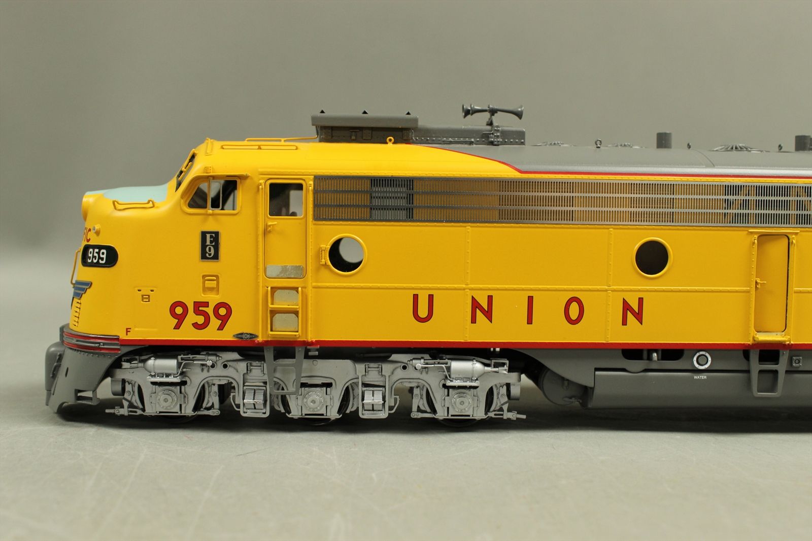 O Brass Model - Key UP Union Pacific Streamliner EMD E9 E9A E9B A-B Set ...