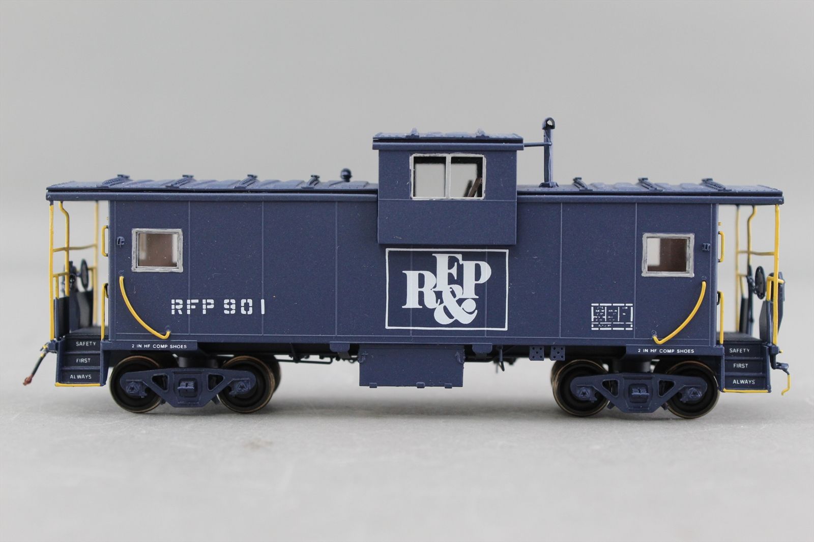 HO Brass Model - OMI 3912.1 RF&P Richmond Fredericksburg & Potomac International Wide VIsion ...